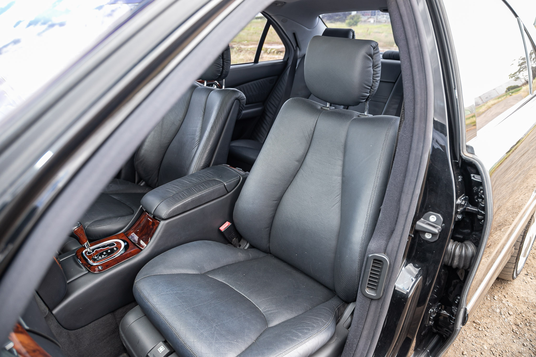 Noble Interior For Your Mercedes Benz W220