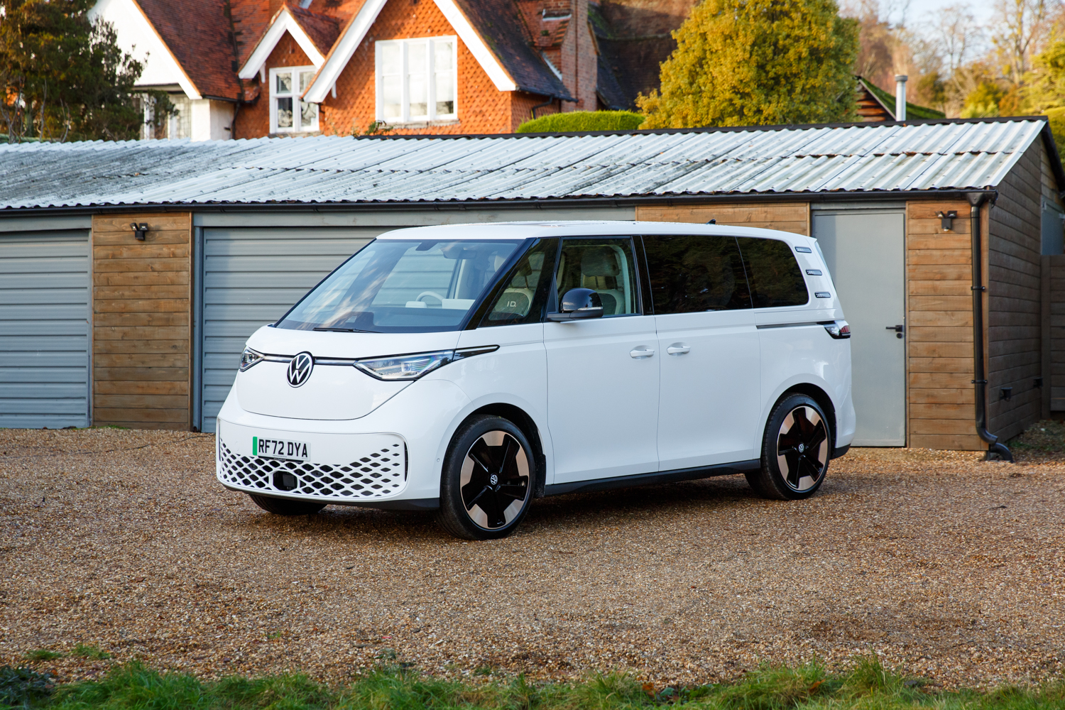 2022 VOLKSWAGEN ID. BUZZ FIRST EDITION - 32 MILES for sale in Marlow ...