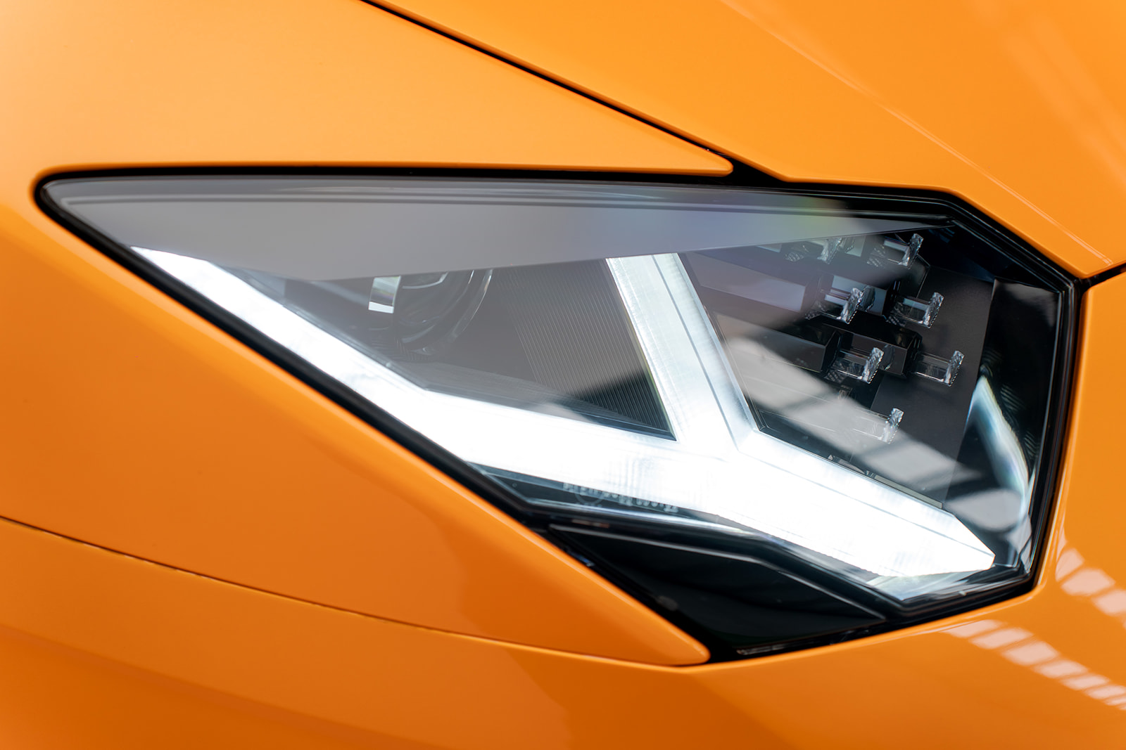 2017 LAMBORGHINI AVENTADOR LP740-4 S for sale by auction in Lyndhurst ...