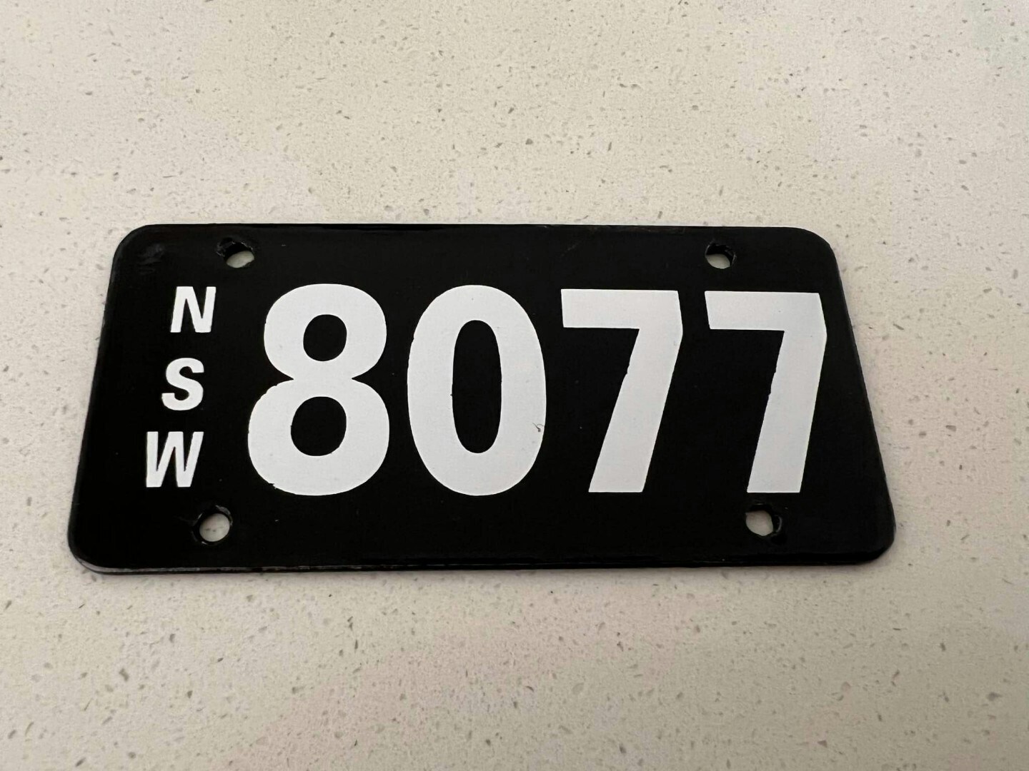 '8077' - NEW SOUTH WALES HERITAGE NUMBER PLATE for sale by auction in ...