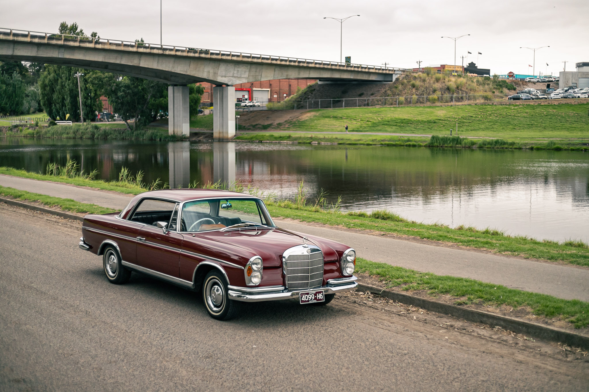 1967 MERCEDES-BENZ (W112) 300SE COUPE for sale by auction in Jan Juc ...