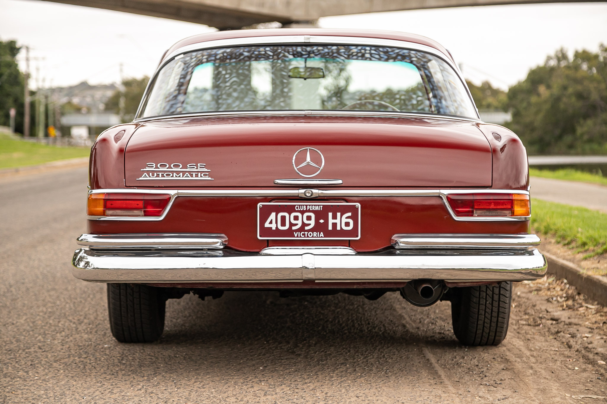 1967 MERCEDES-BENZ (W112) 300SE COUPE for sale by auction in Jan Juc ...