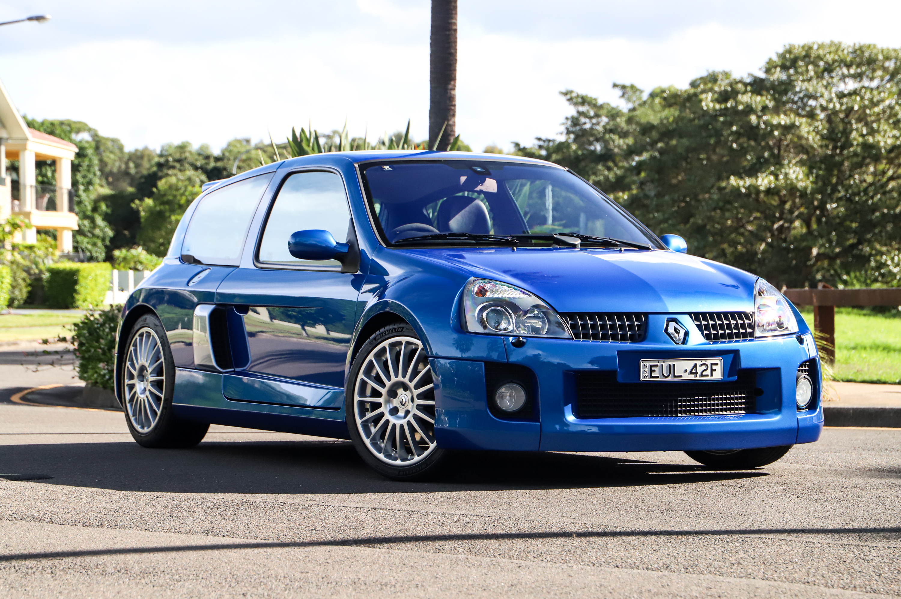 2004 RENAULT CLIO V6 PHASE 2 for sale by auction in Sydney, NSW, Australia