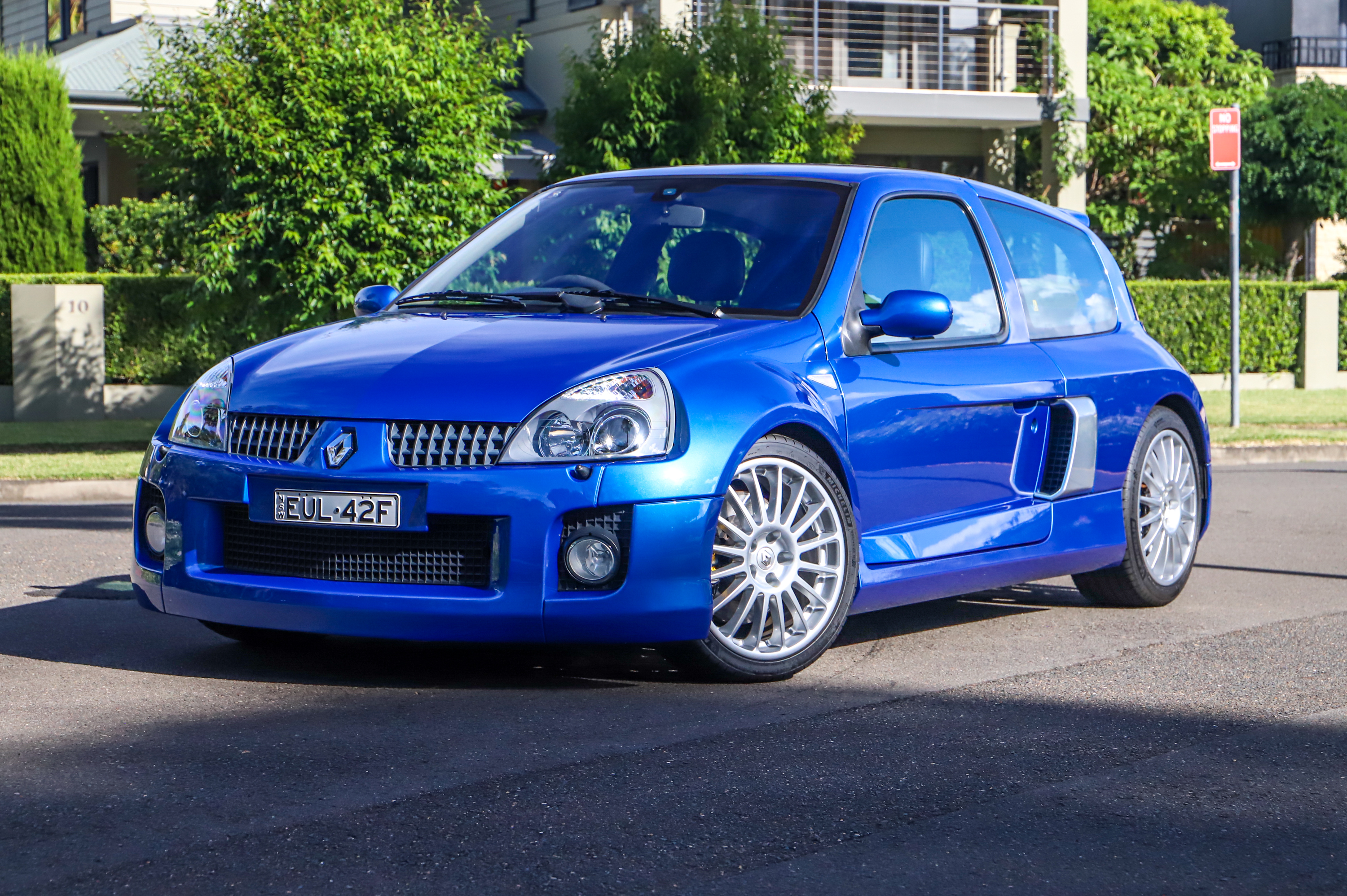 2004 RENAULT CLIO V6 PHASE 2 for sale by auction in Sydney, NSW, Australia