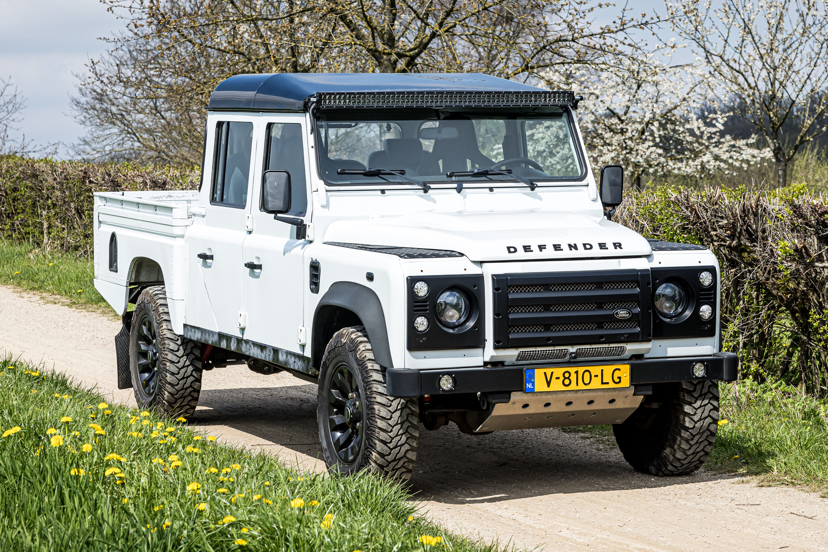 2014 LAND ROVER DEFENDER 130 DOUBLE CAB PICK UP for sale by auction in ...