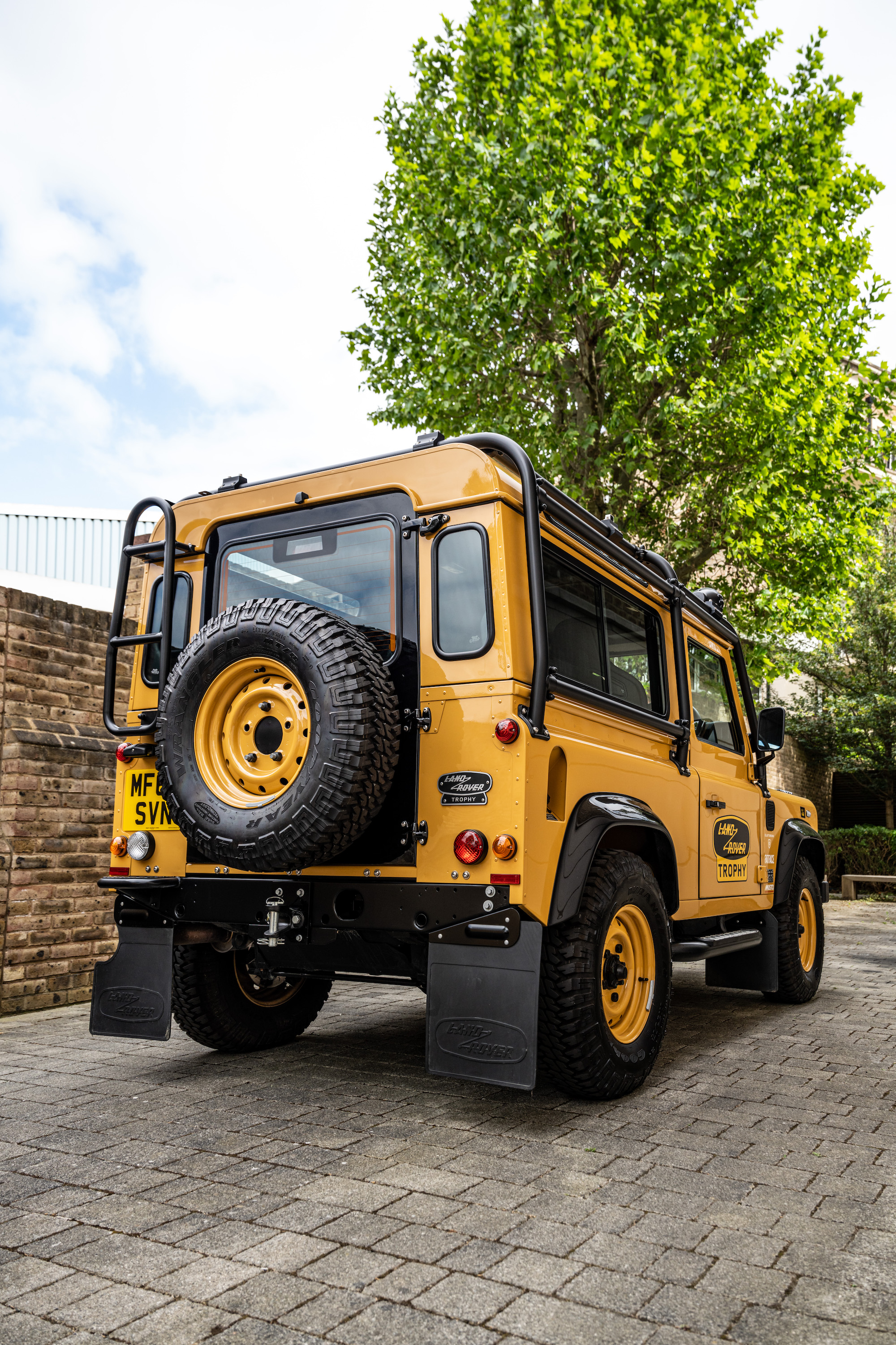 2014 Land Rover Defender 90 Works V8 Trophy - 1 OF 25 - 780 Miles for ...