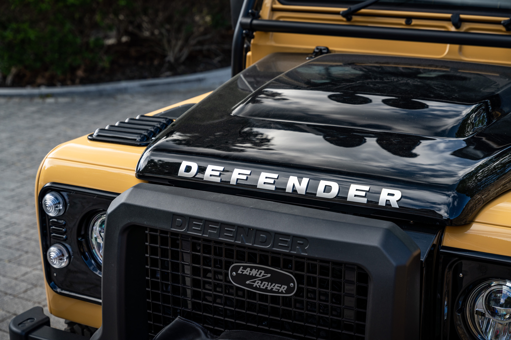 2014 Land Rover Defender 90 Works V8 Trophy - 1 OF 25 - 780 Miles for ...