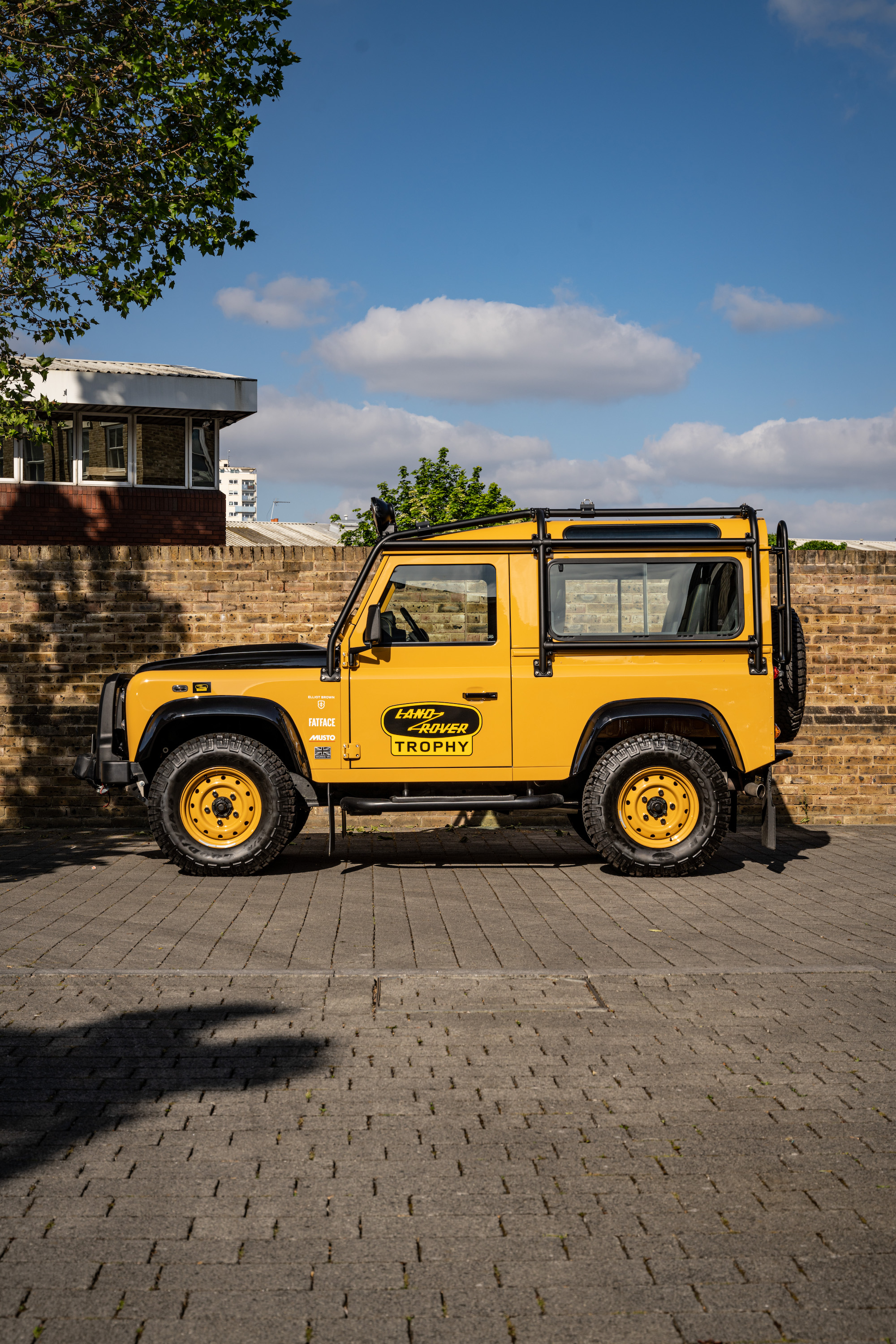 2014 Land Rover Defender 90 Works V8 Trophy - 1 OF 25 - 780 Miles for ...