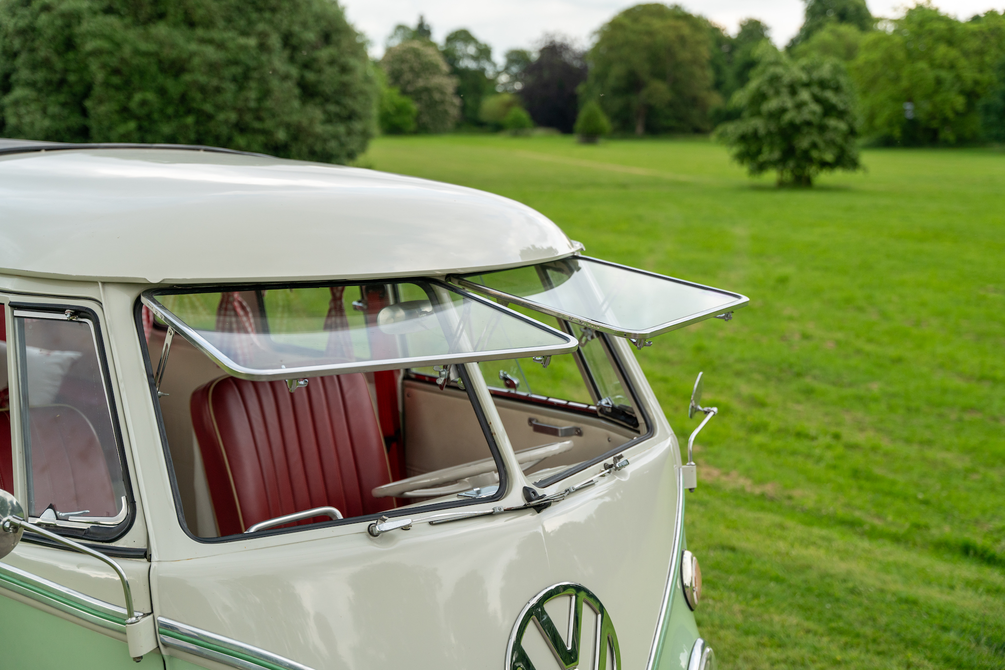 1966 Volkswagen T1 Splitscreen Campervan for sale by auction in Nottingham, Nottinghamshire ...