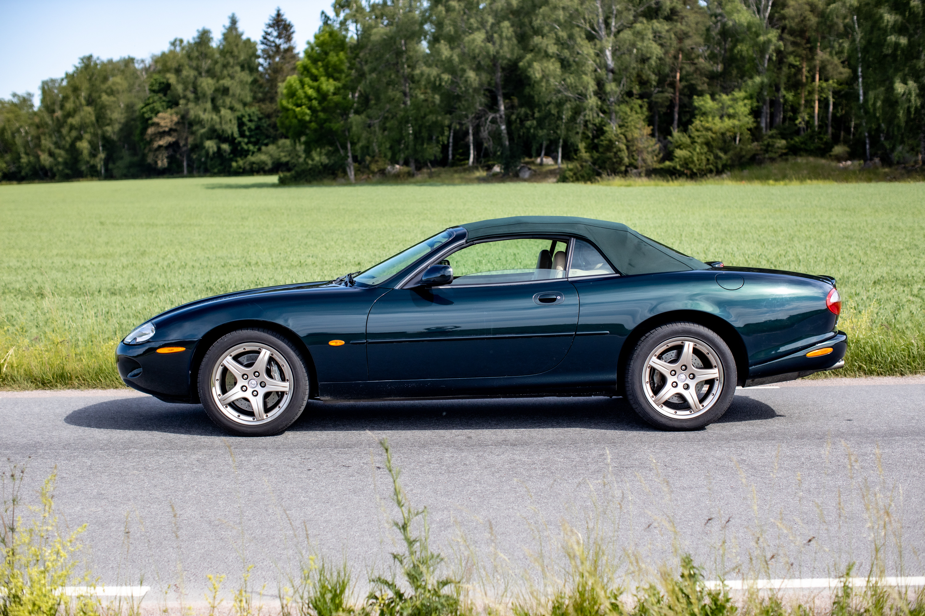 2000 Jaguar XKR 4.0 Cabriolet - 59,328 KM for sale in Uppsala, Sweden