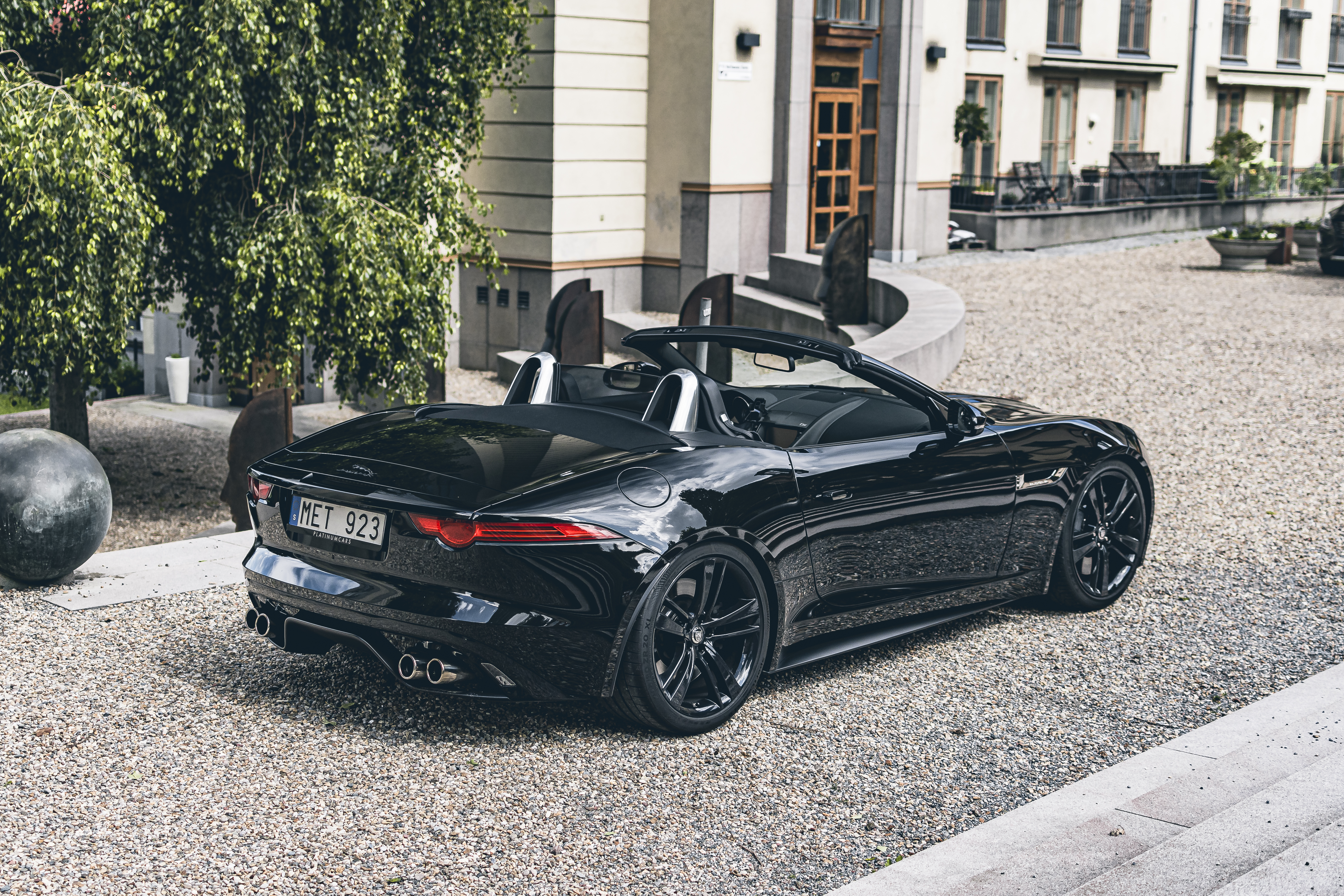 2013 JAGUAR F-TYPE V8 S CONVERTIBLE for sale by auction in Sollentuna ...