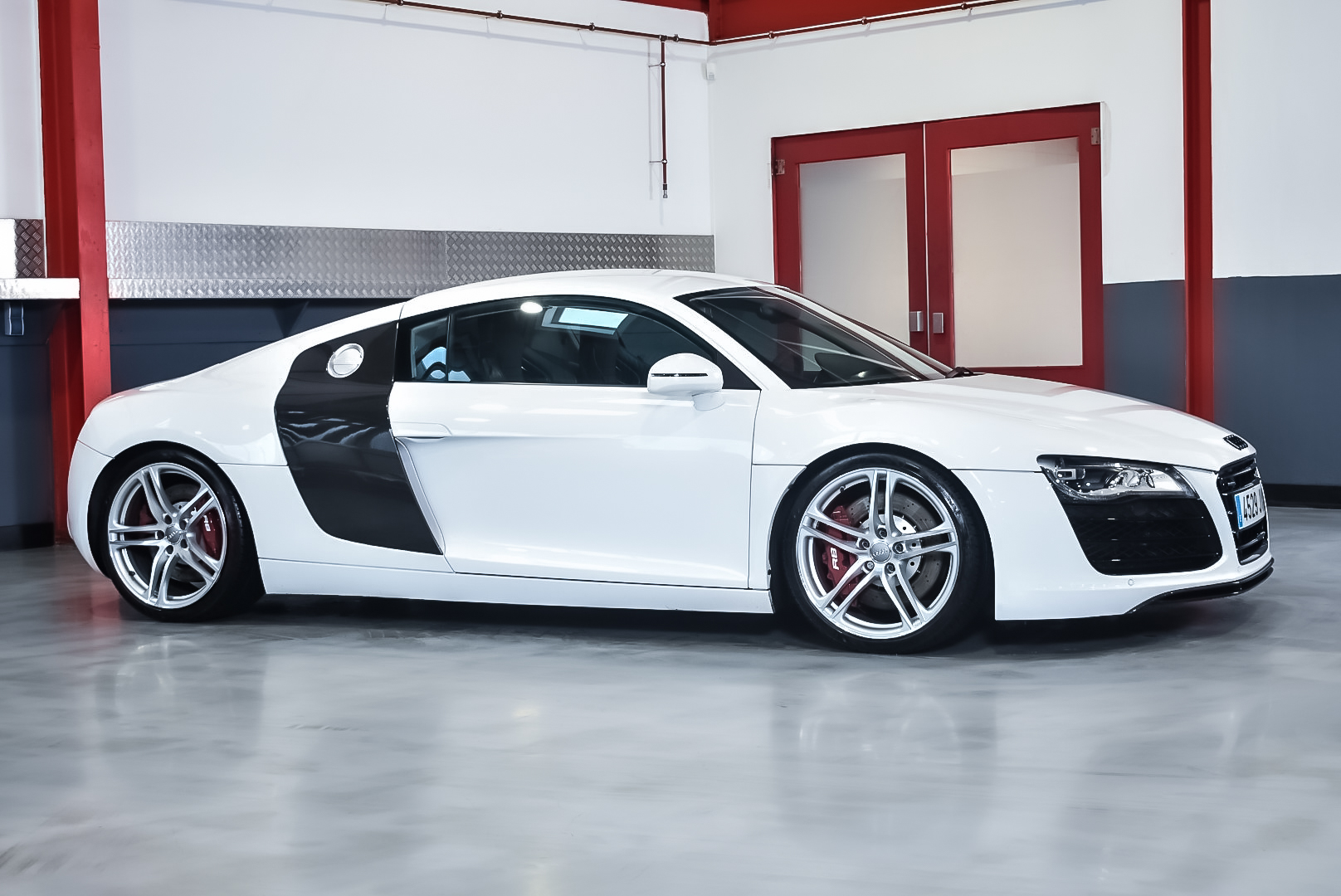 2009 AUDI R8 4.2 V8 for sale by auction in Schiedam, Netherlands