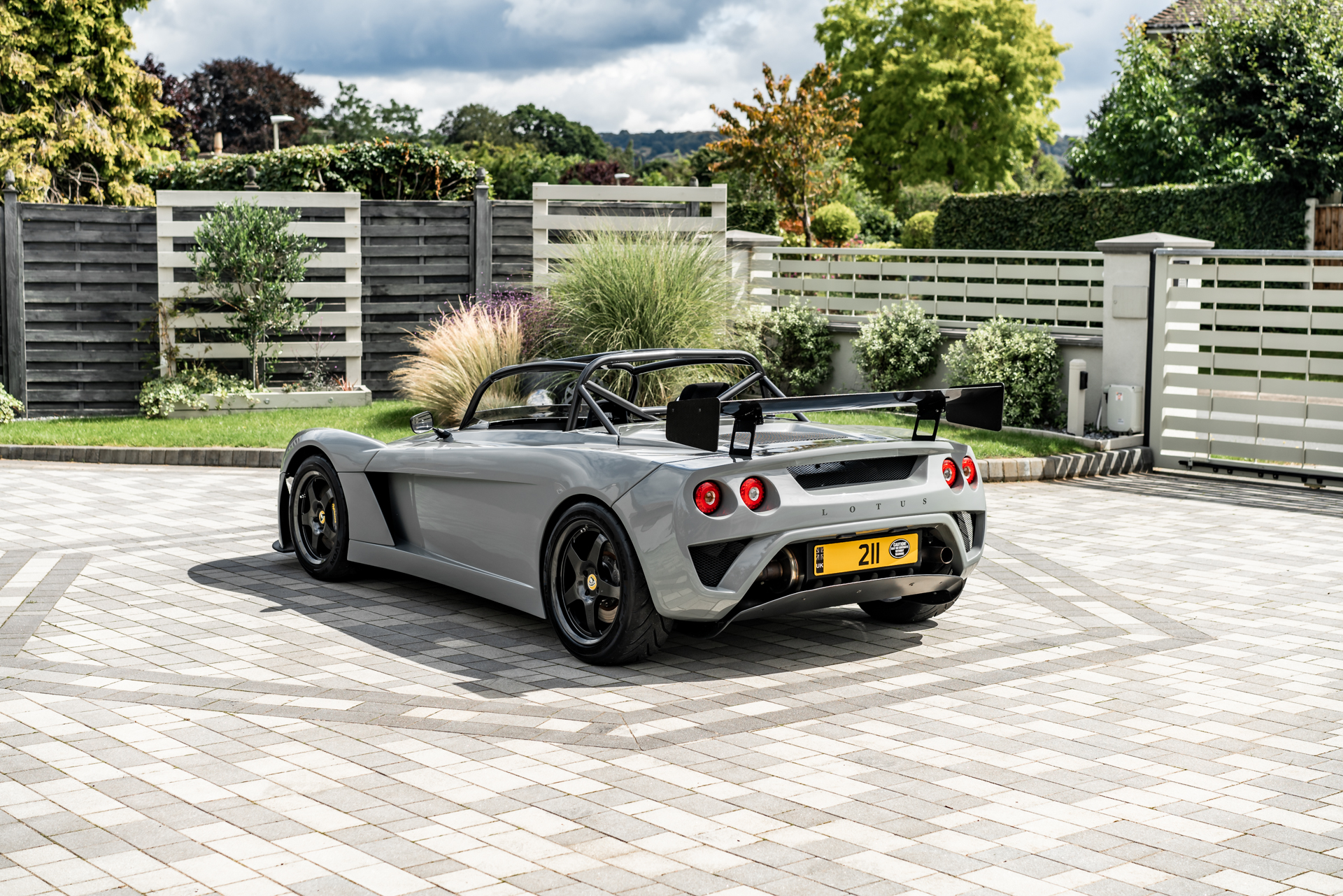 2008 Lotus 2-Eleven - 5,600 miles for sale by auction in Cheltenham ...