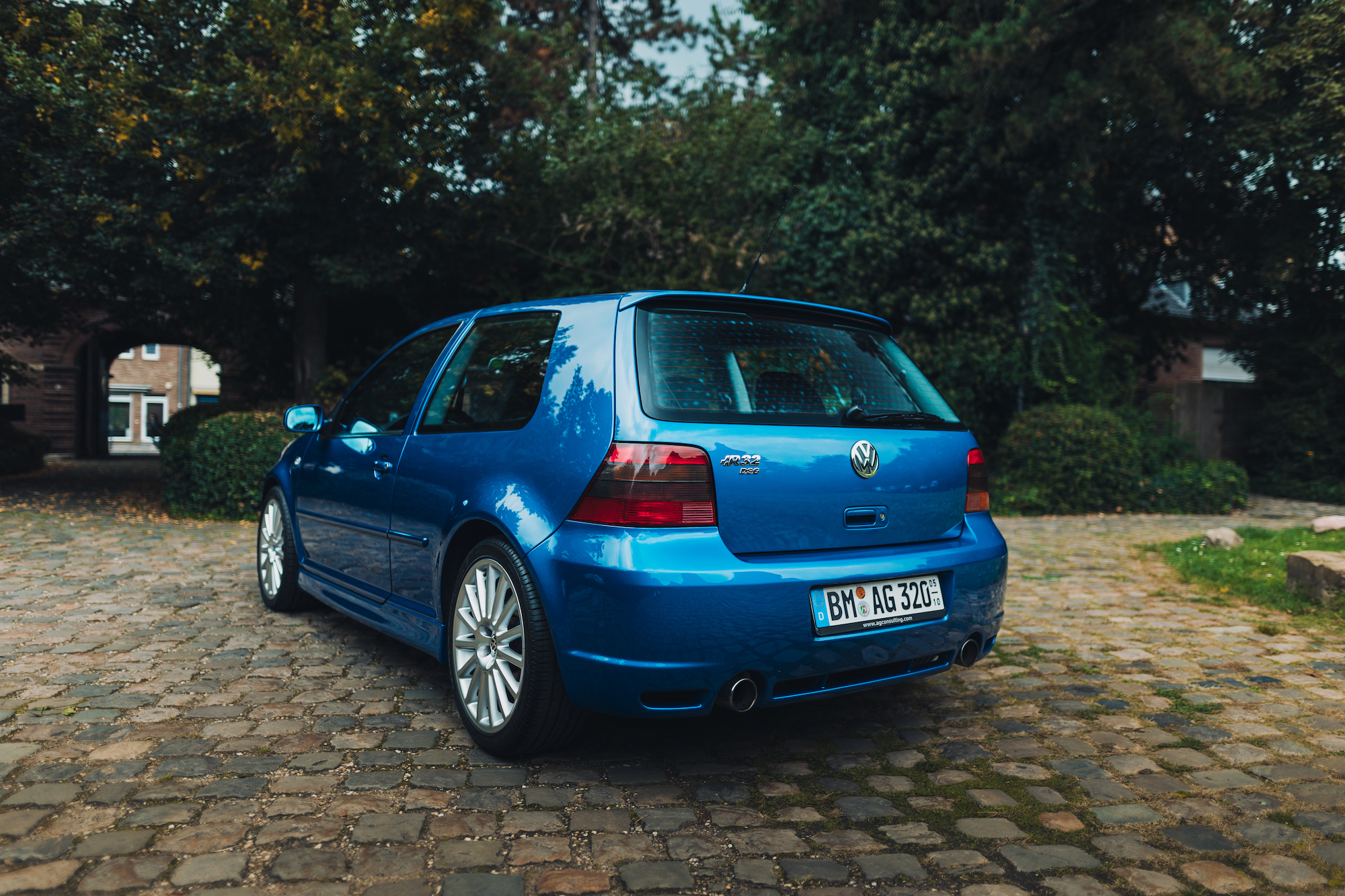 2004 Volkswagen Golf (Mk4) R32 - DSG for sale by auction in Bedburg ...
