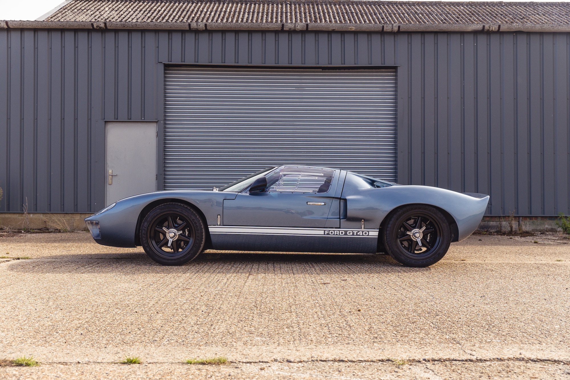 2021 RCR GT40 Replica - 23 Miles for sale by auction in Essex, United ...
