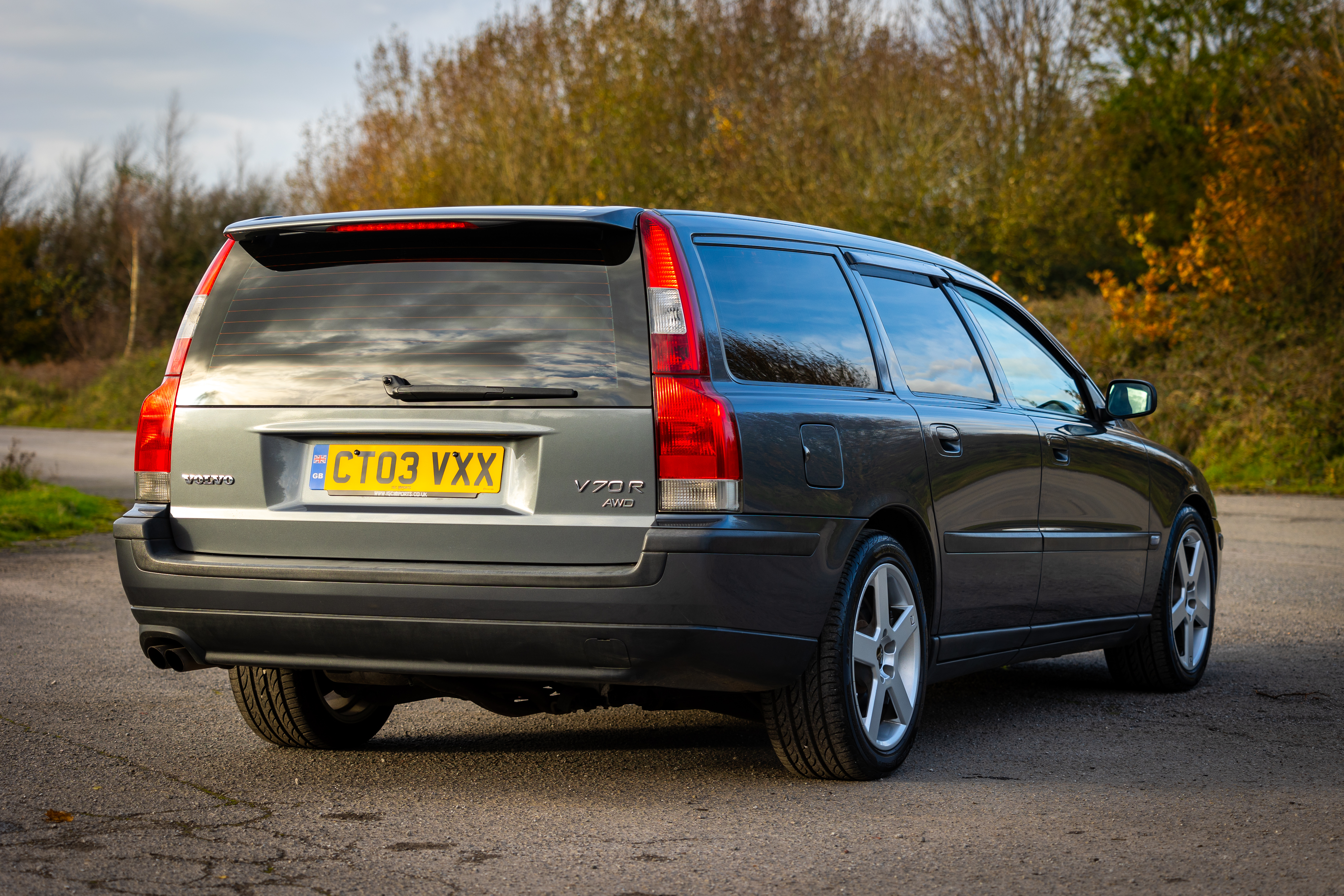 2003 Volvo V70 R for sale by auction in Marlow, Buckinghamshire, United ...