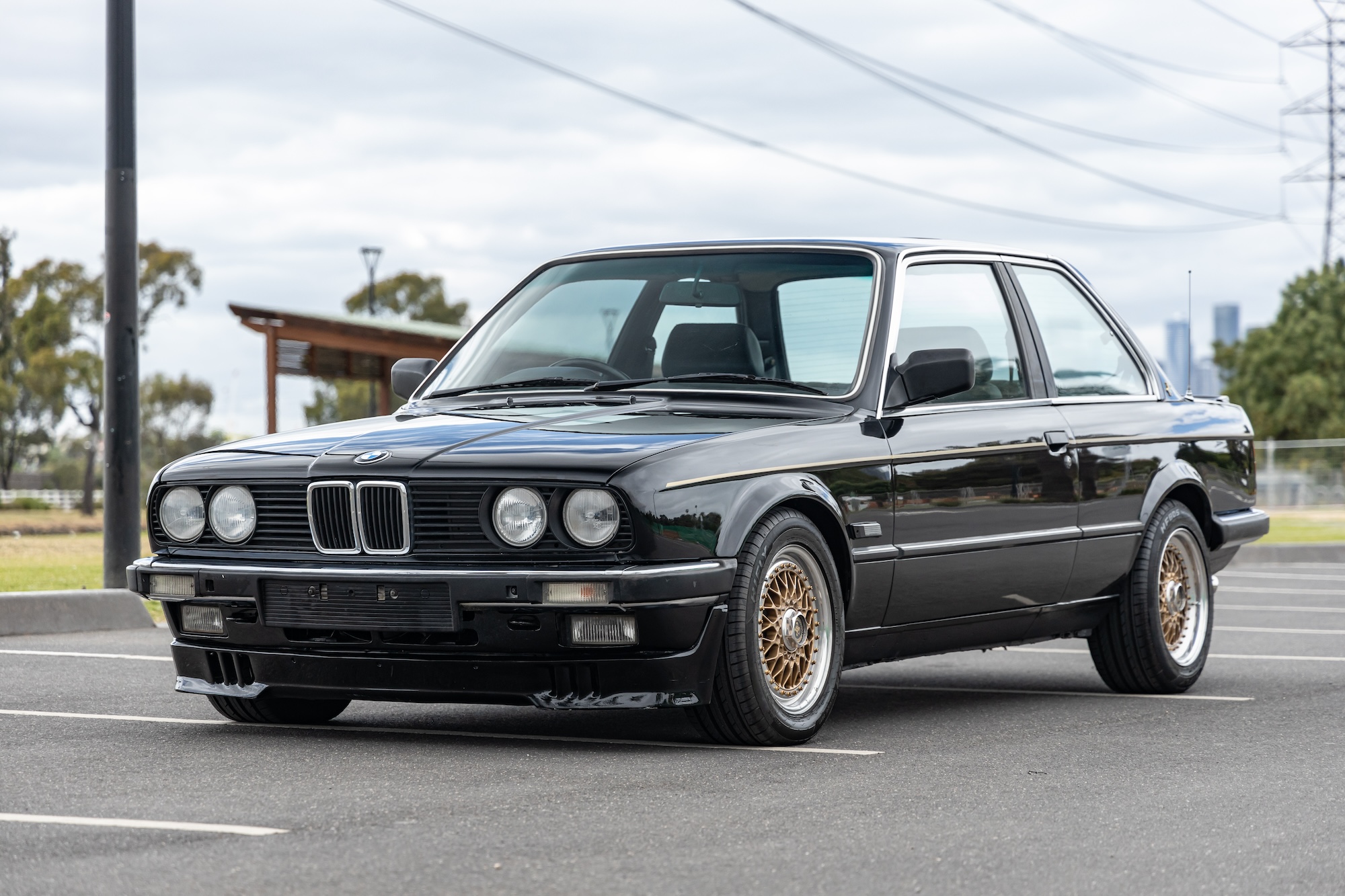1985 E30