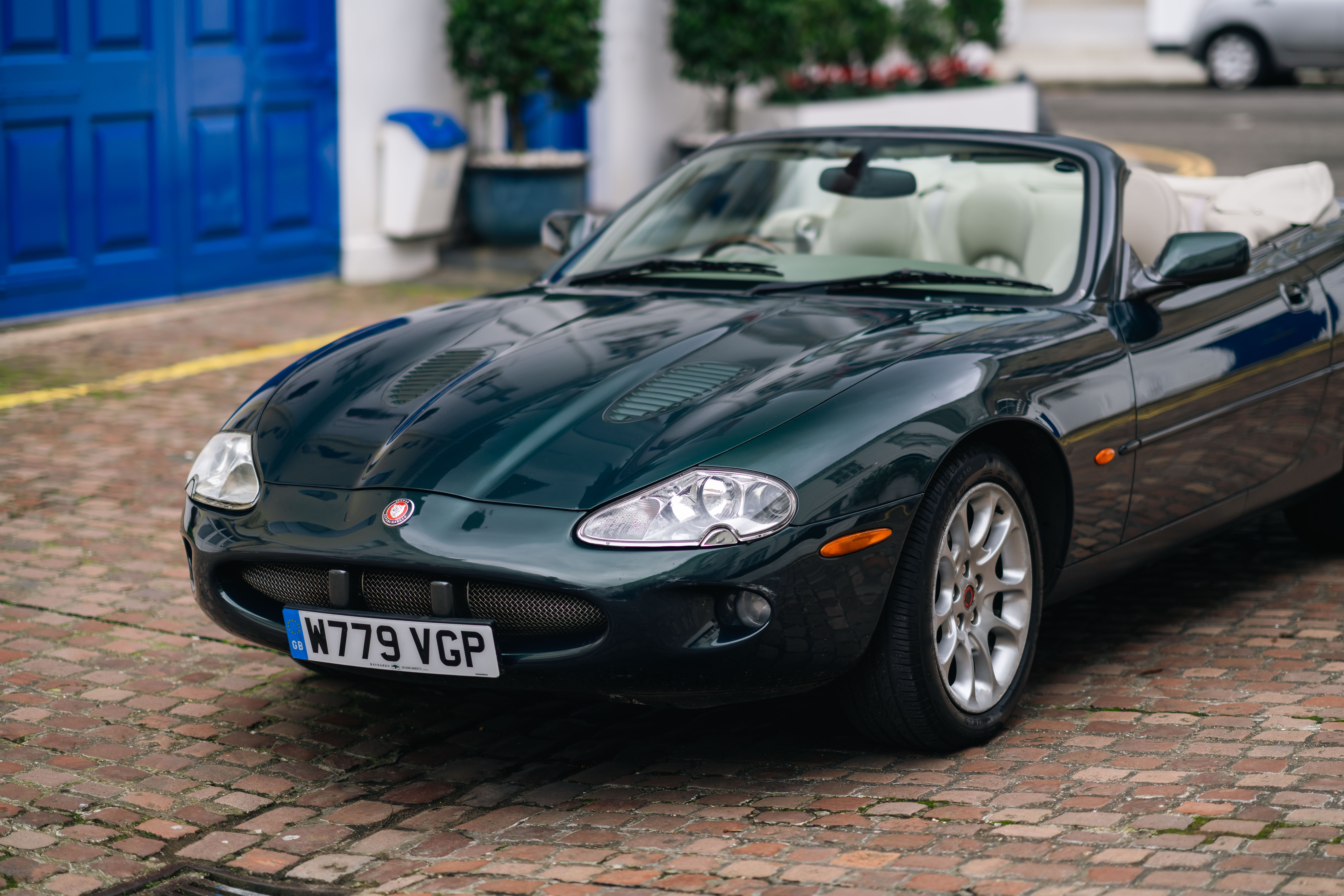 2000 Jaguar XKR 4.0 Cabriolet for sale by auction in London, United Kingdom