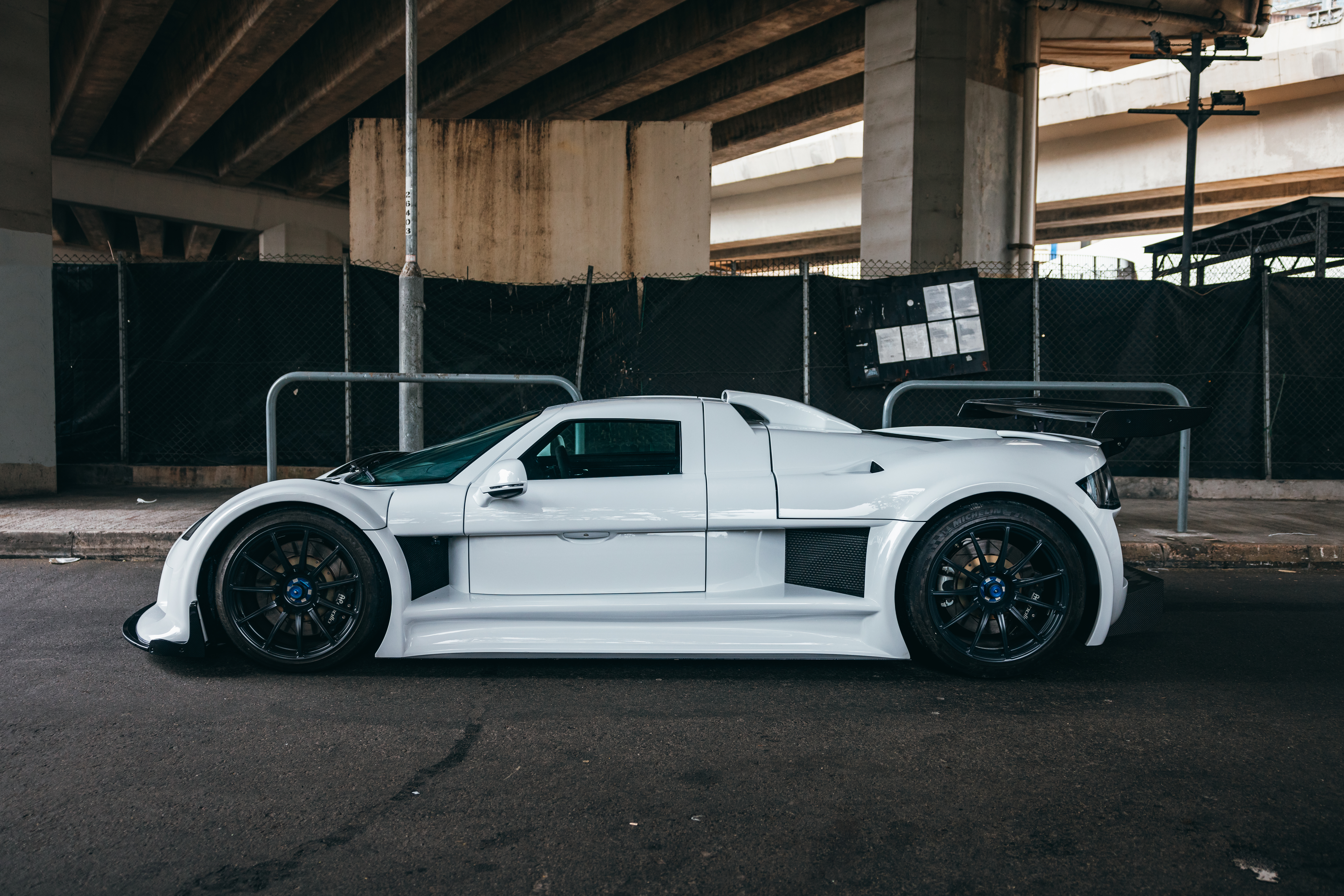 Gumpert Apolo S