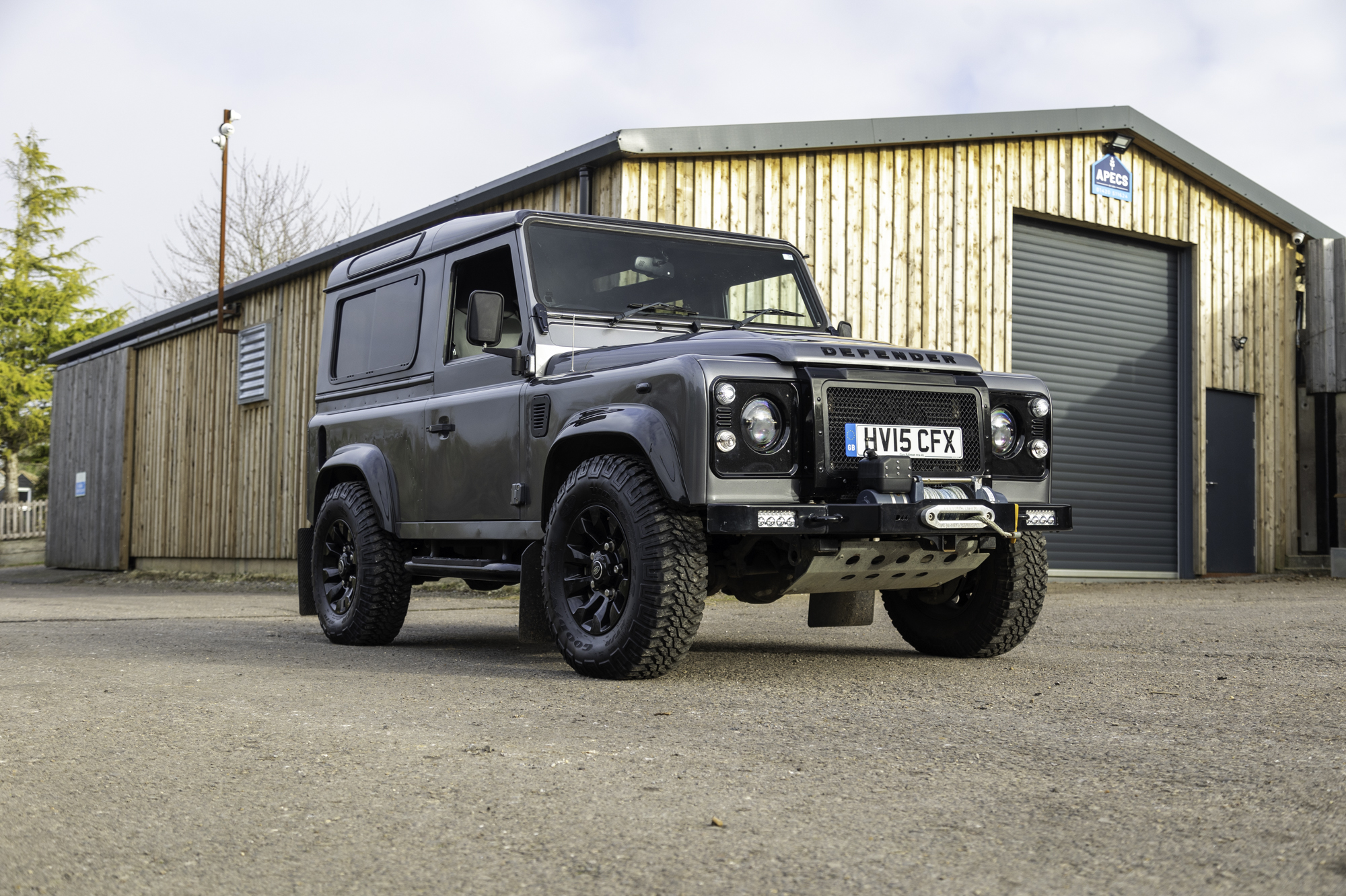 2015 Land Rover Defender 90 XS Station Wagon for sale in Winchester ...