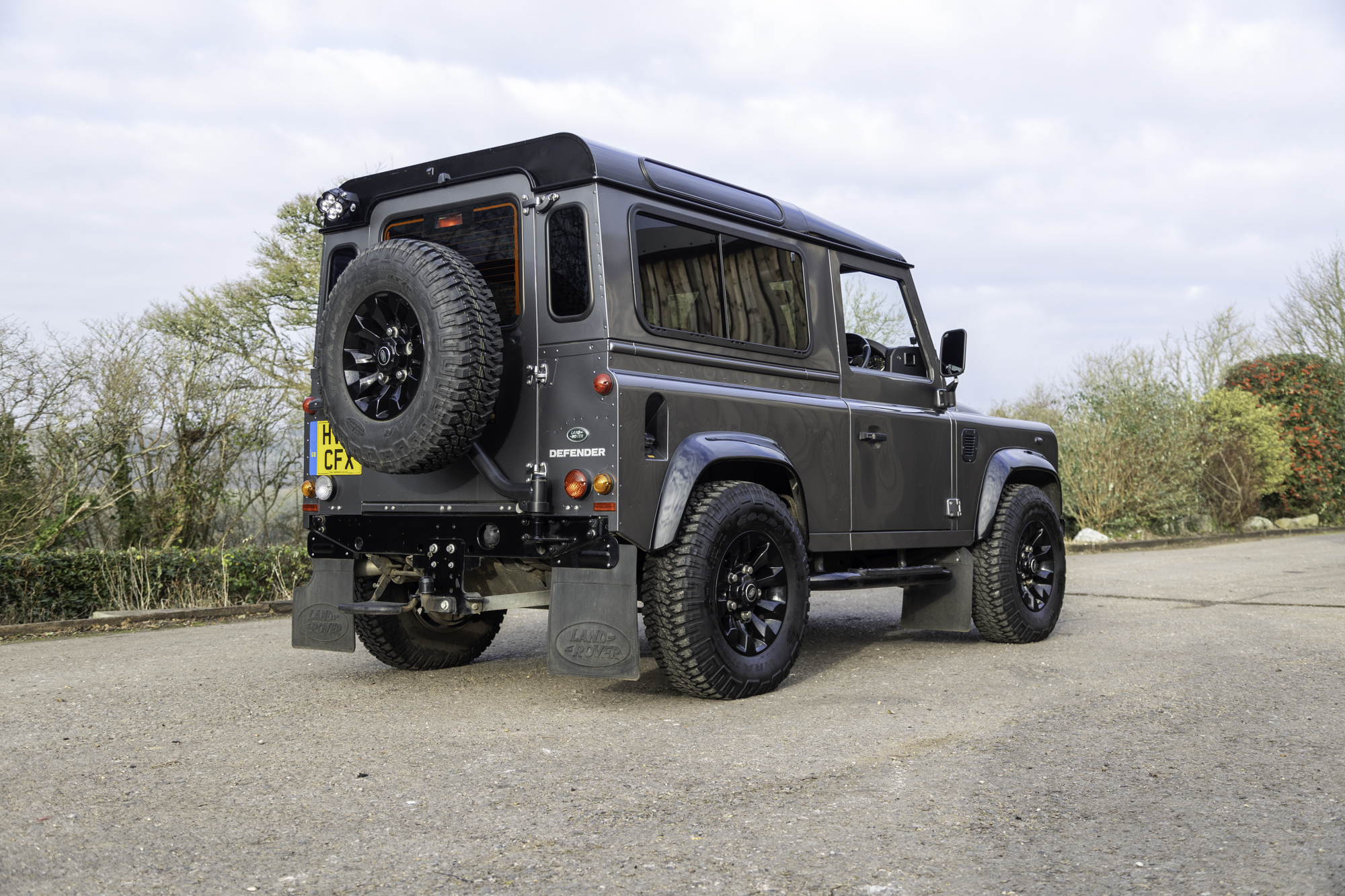 2015 Land Rover Defender 90 XS Station Wagon for sale in Winchester ...