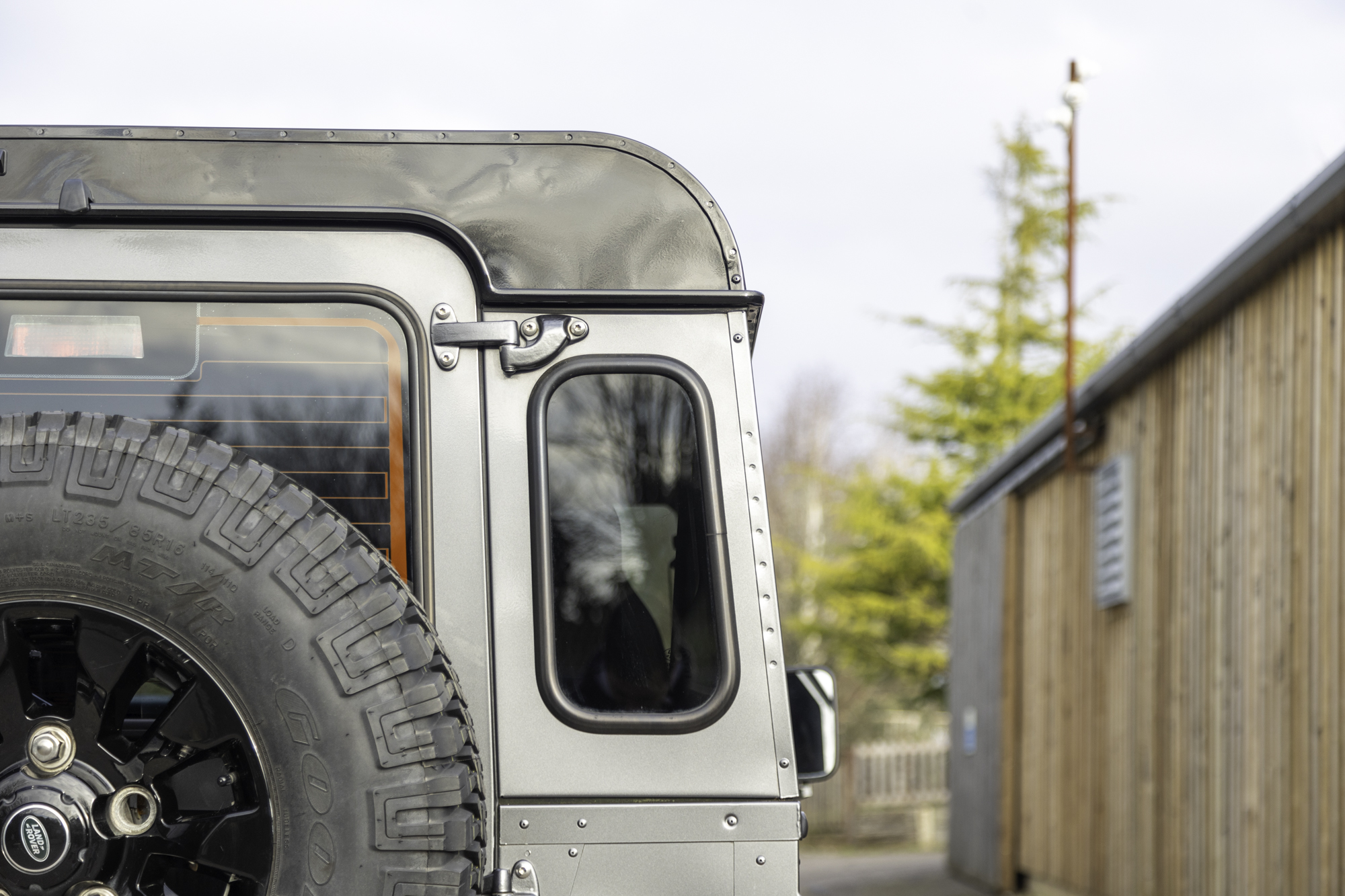 2015 Land Rover Defender 90 XS Station Wagon for sale in Winchester ...