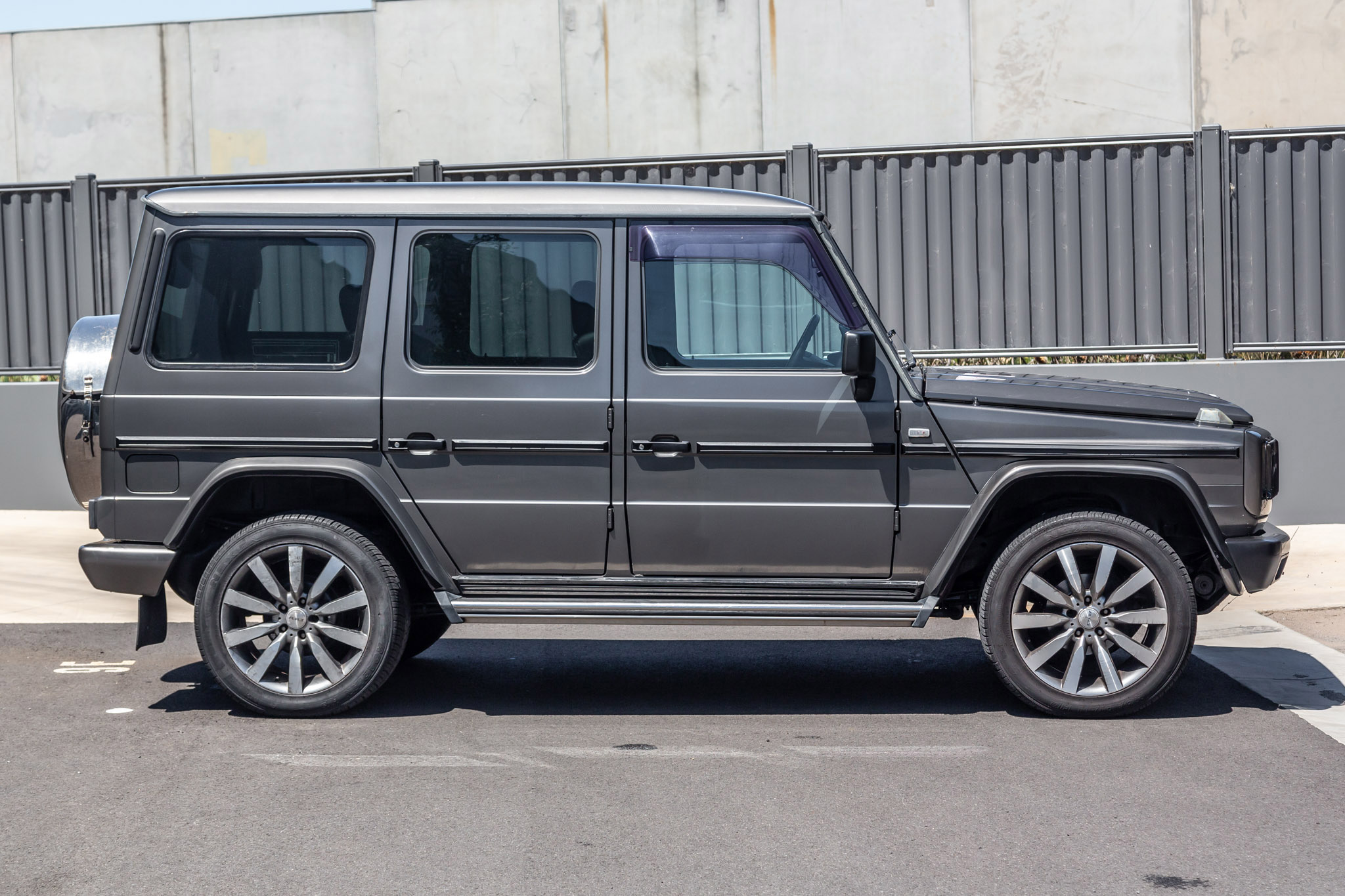 1994 Mercedes-Benz (W463) 300 GE for sale by auction in Hillside, VIC ...