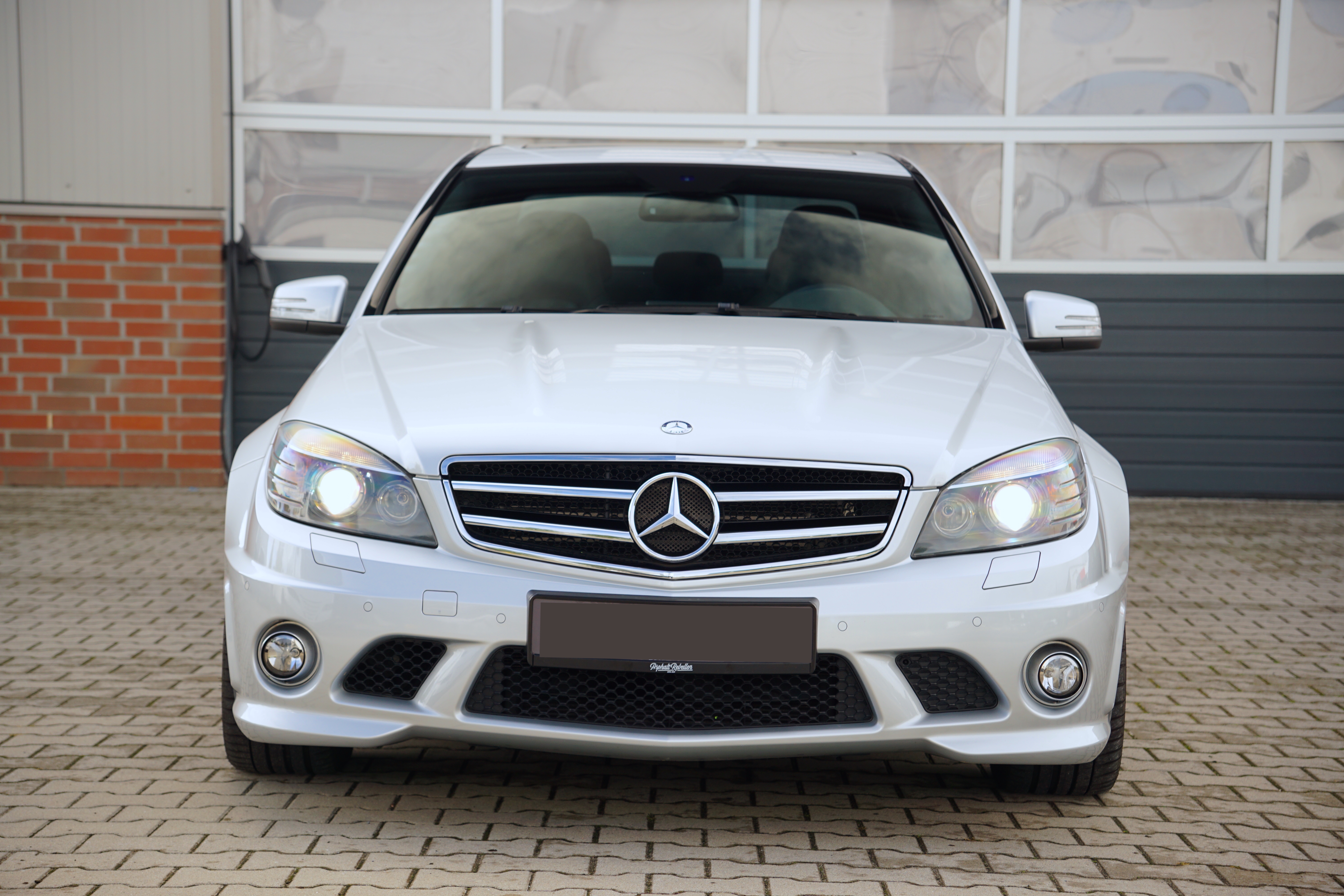 2010 Mercedes-Benz (W204) C63 AMG for sale by auction in Lohne, Germany