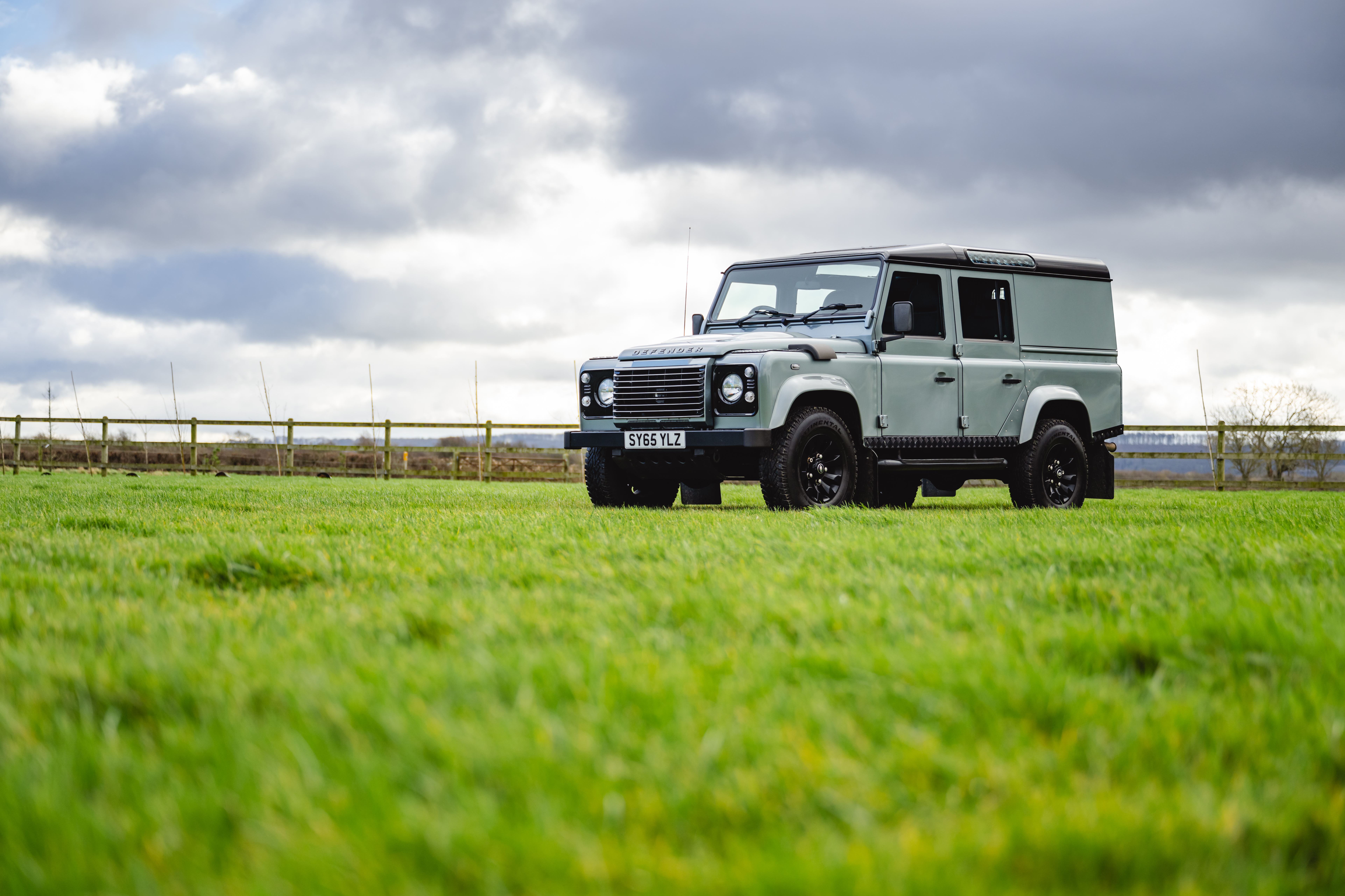 2016 Land Rover Defender 110 XS Utility - 33,000 Miles - VAT Q for sale ...