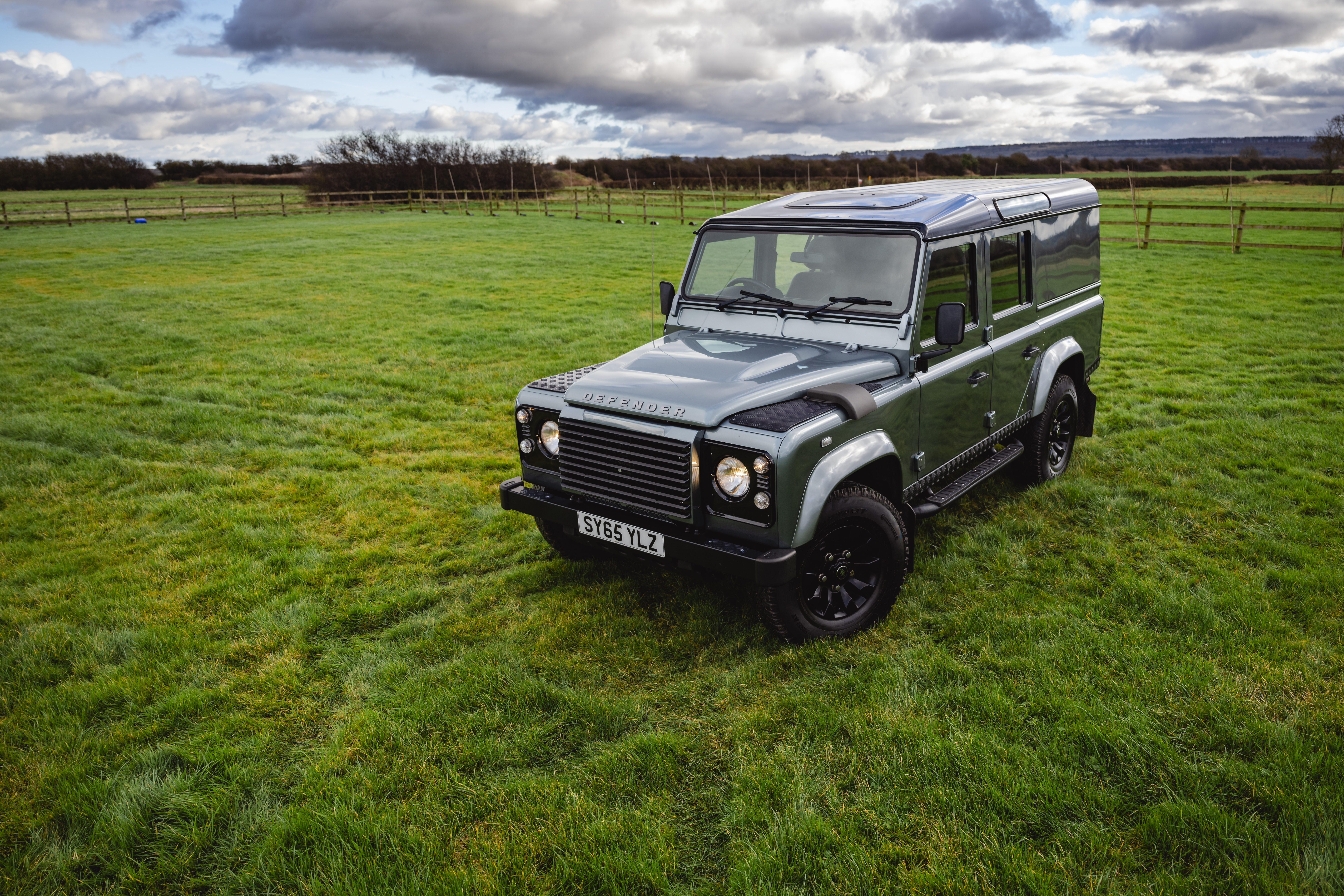 2016 Land Rover Defender 110 XS Utility - 33,000 Miles - VAT Q for sale ...