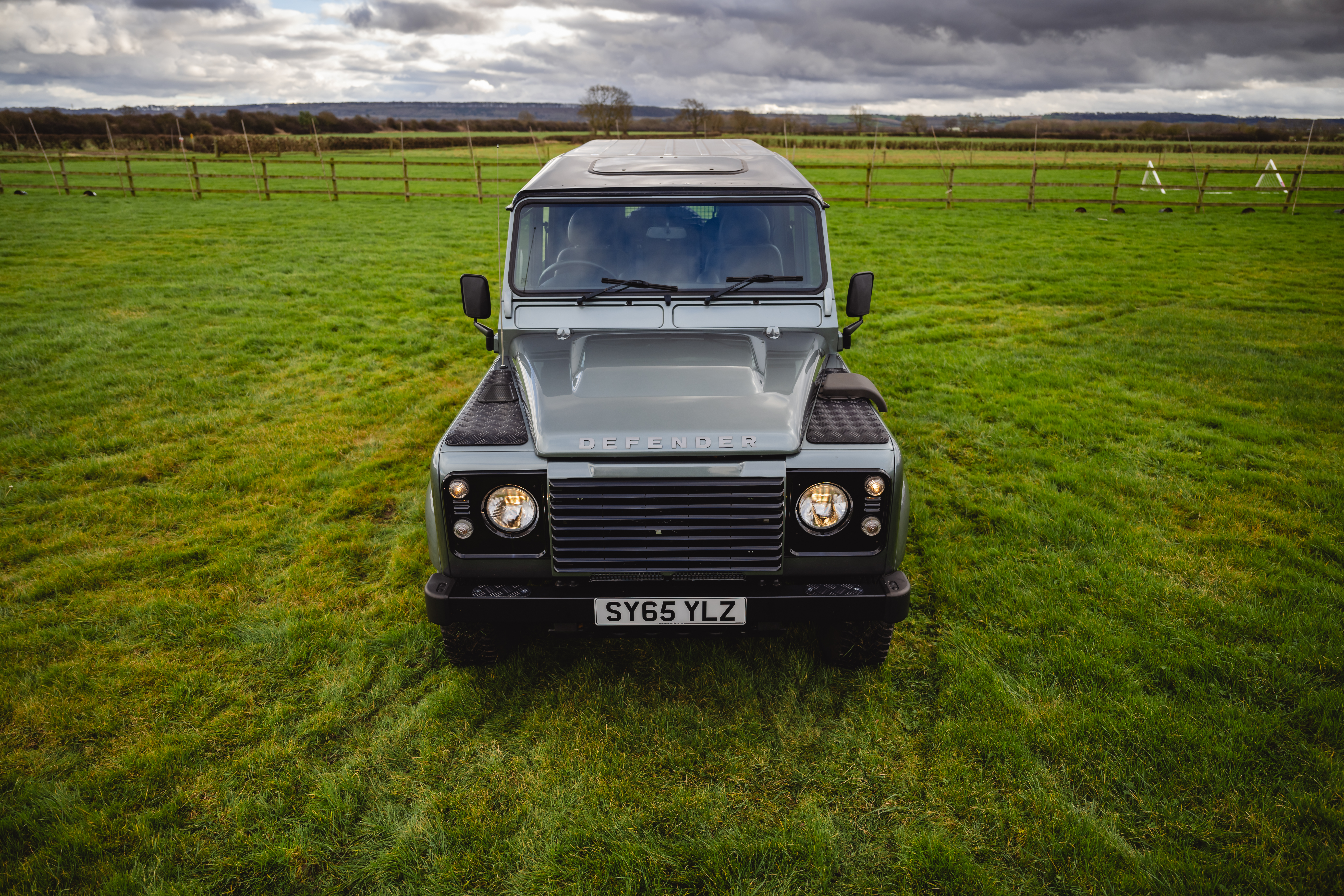2016 Land Rover Defender 110 XS Utility - 33,000 Miles - VAT Q for sale ...