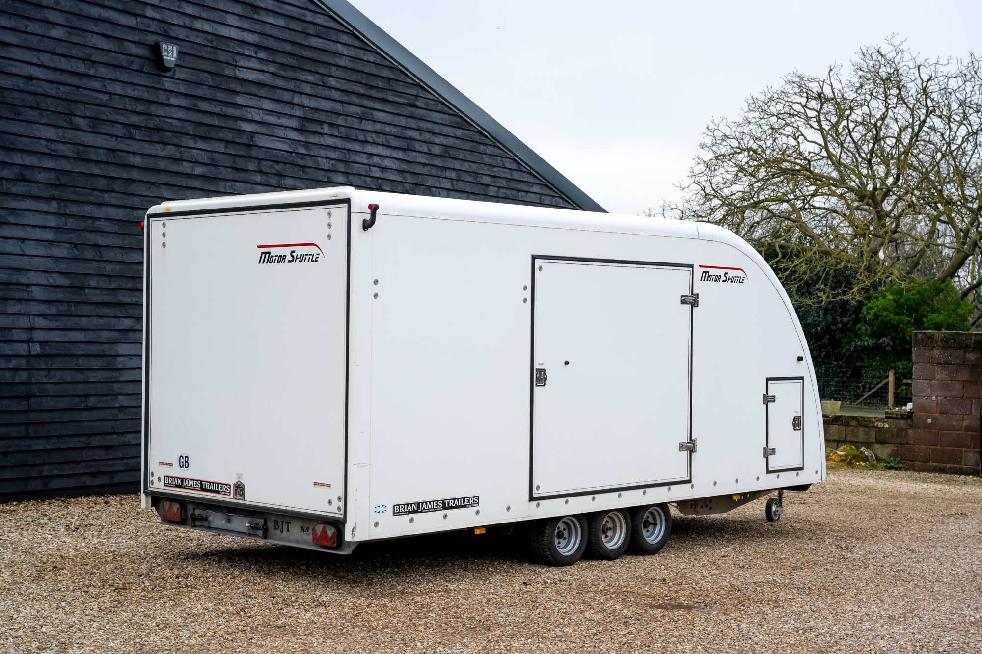 2005 Brian James Trailers Motor Shuttle for sale by auction in West ...