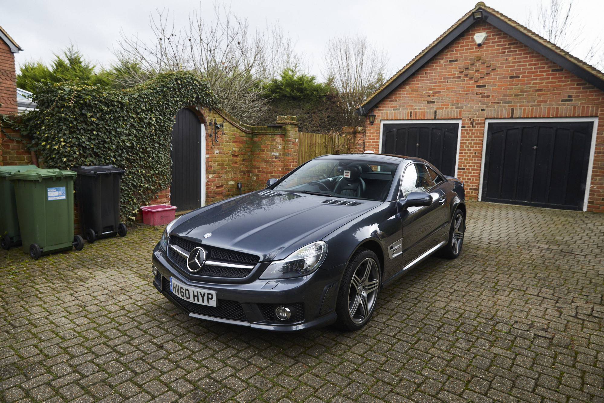 2010 Mercedes-Benz (R230) SL63 AMG for sale by auction in Billeracay ...