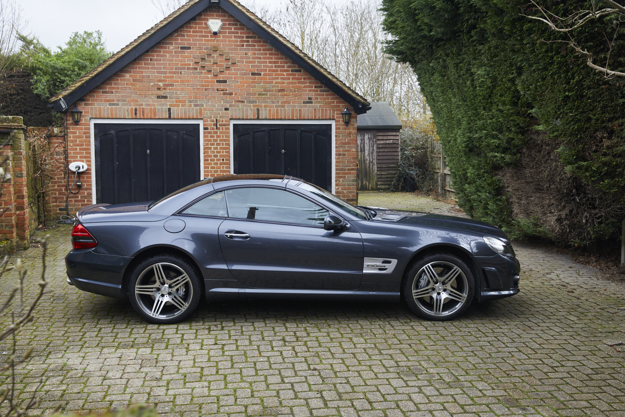 2010 Mercedes-Benz (R230) SL63 AMG for sale by auction in Billeracay ...