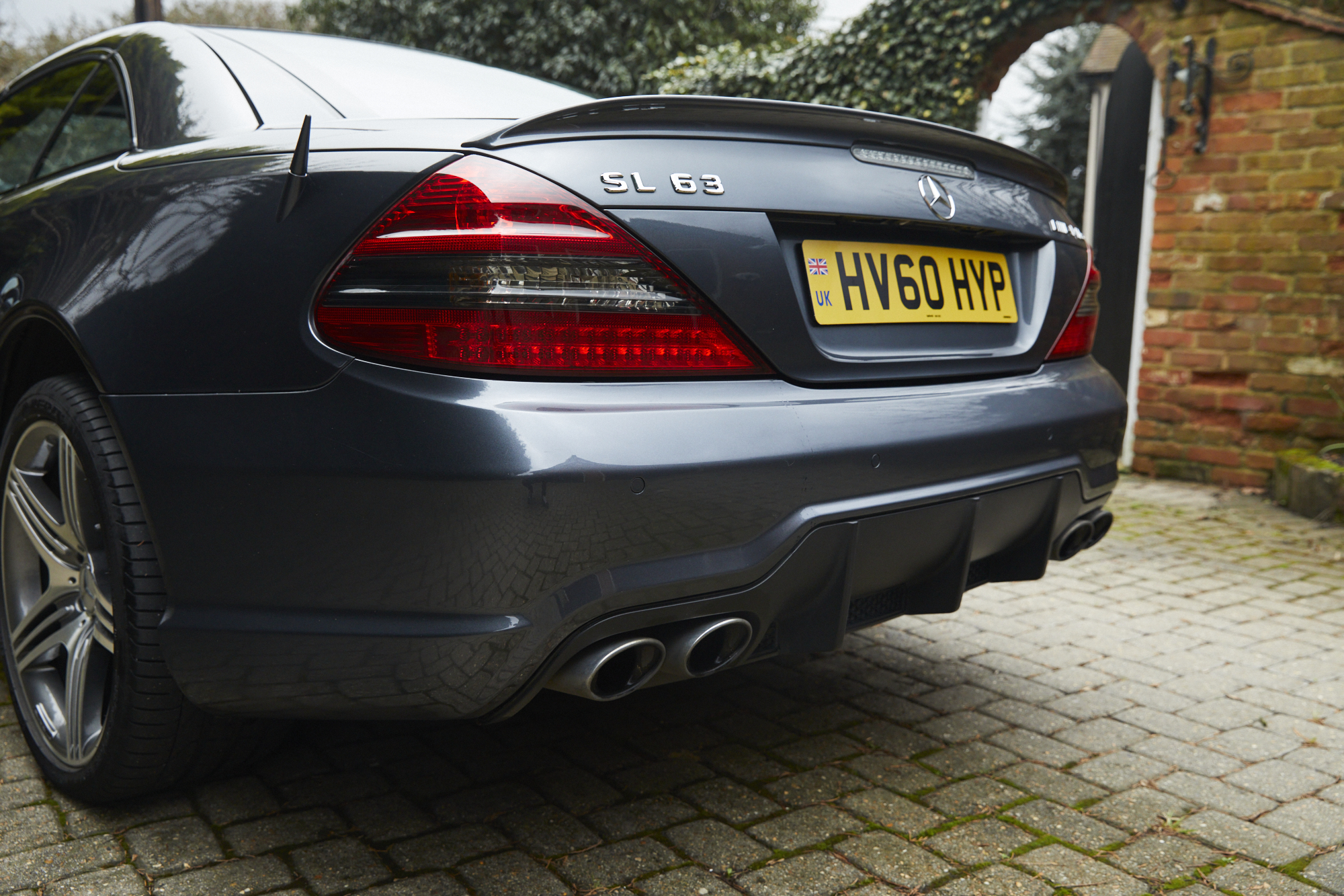 2010 Mercedes-Benz (R230) SL63 AMG for sale by auction in Billeracay ...