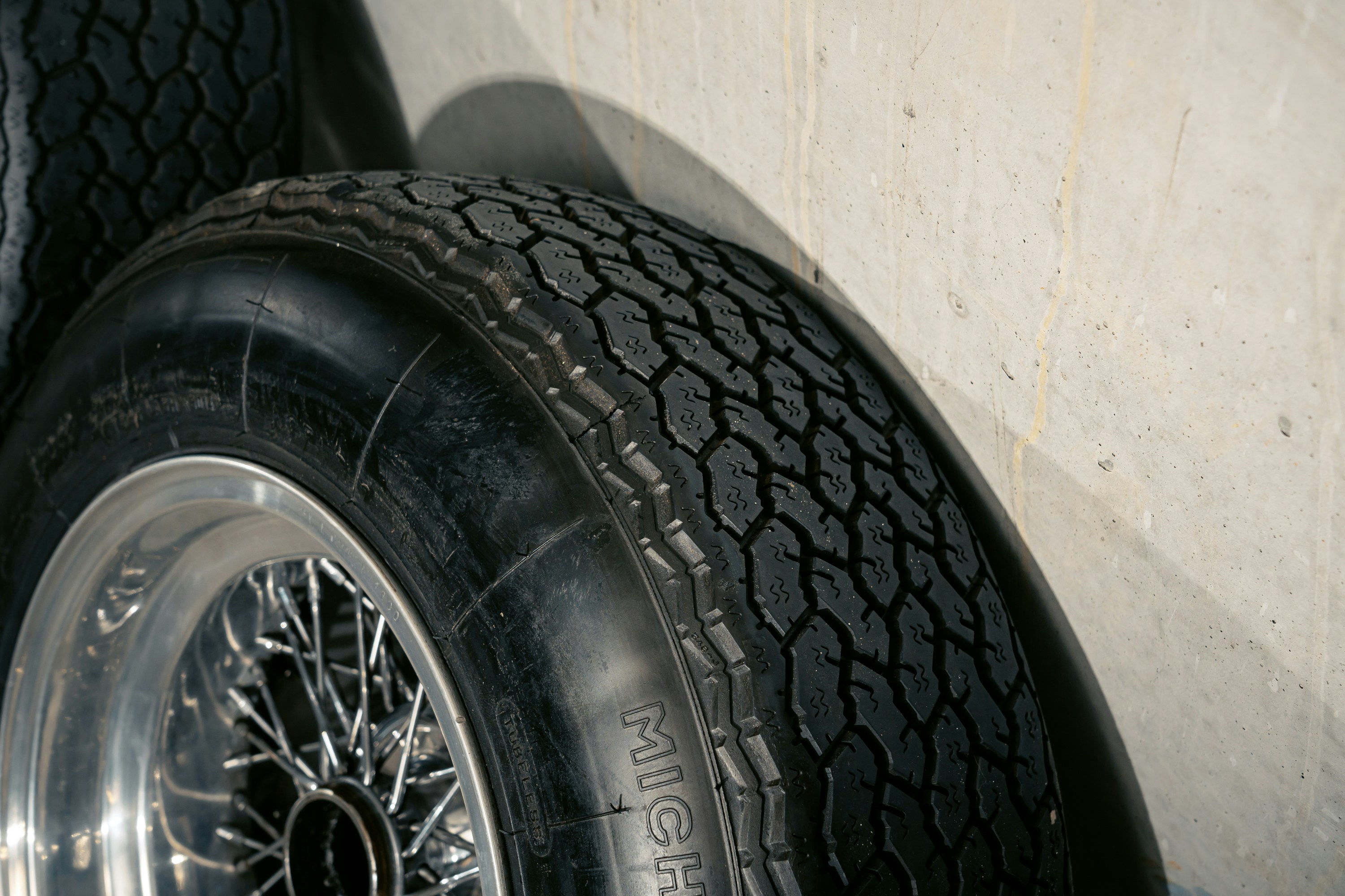 Set Of Ferrari 365 GTB/4 Daytona Wheels And Tyres for sale by auction ...