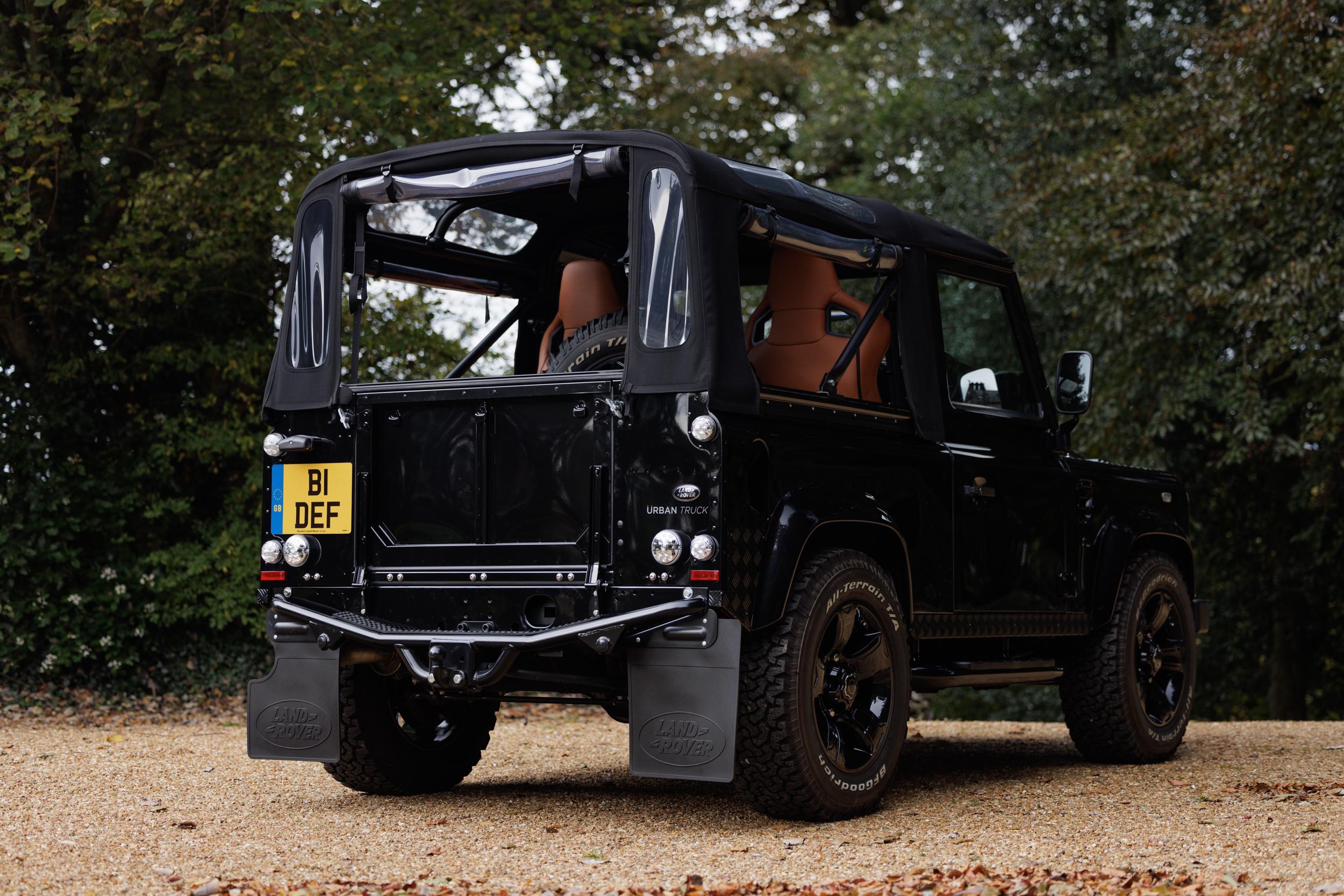 Lr Defender 90 Soft Top Header Rail Land Rover Defender 90 SUV 5.0