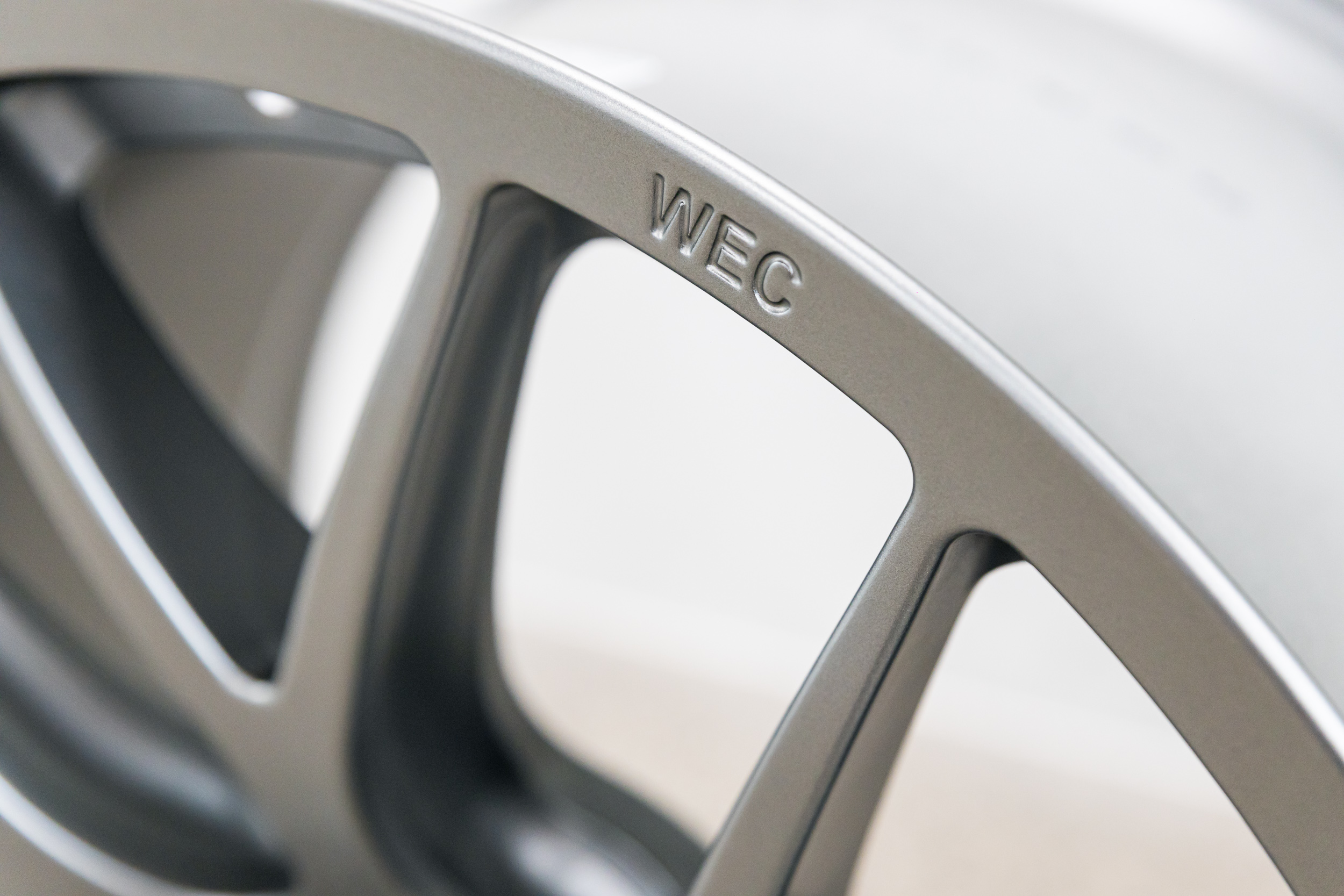 Set of Porsche 911 (991.1 & 991.2) GT3 RS/GT2 RS BBS Magnesium Wheels ...