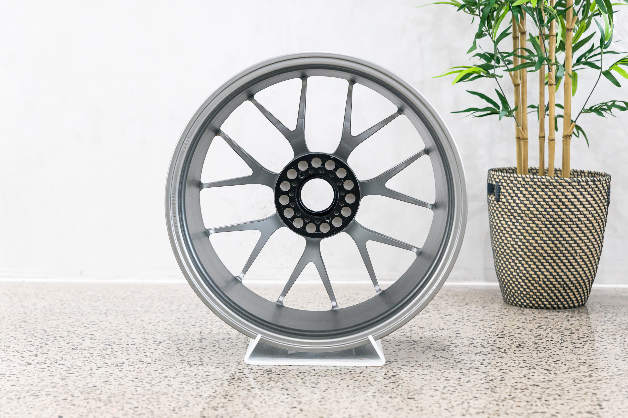 Set of Porsche 911 (991.1 & 991.2) GT3 RS/GT2 RS BBS Magnesium Wheels ...