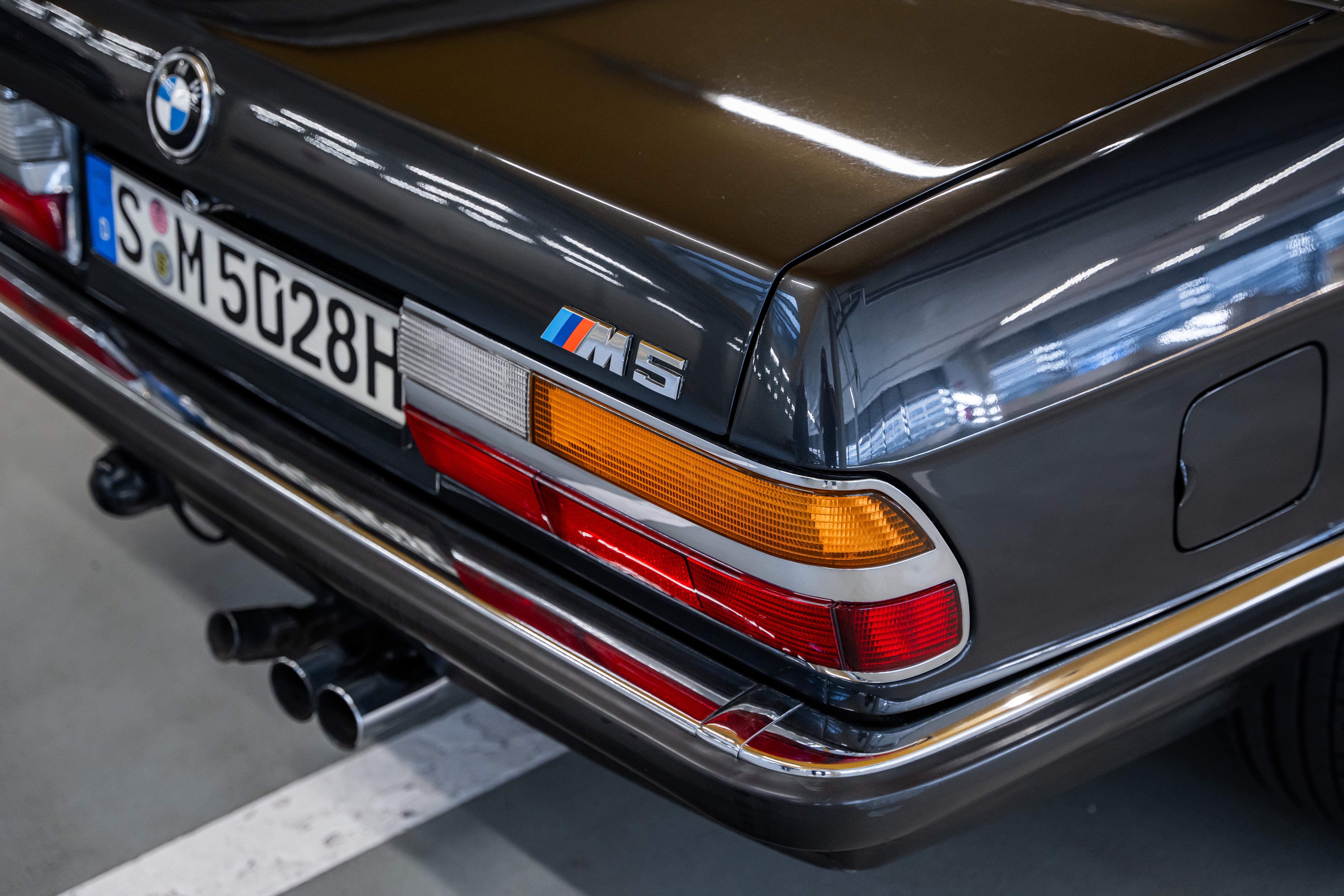 1985 BMW (E28) M5 for sale in Stuttgart, Germany