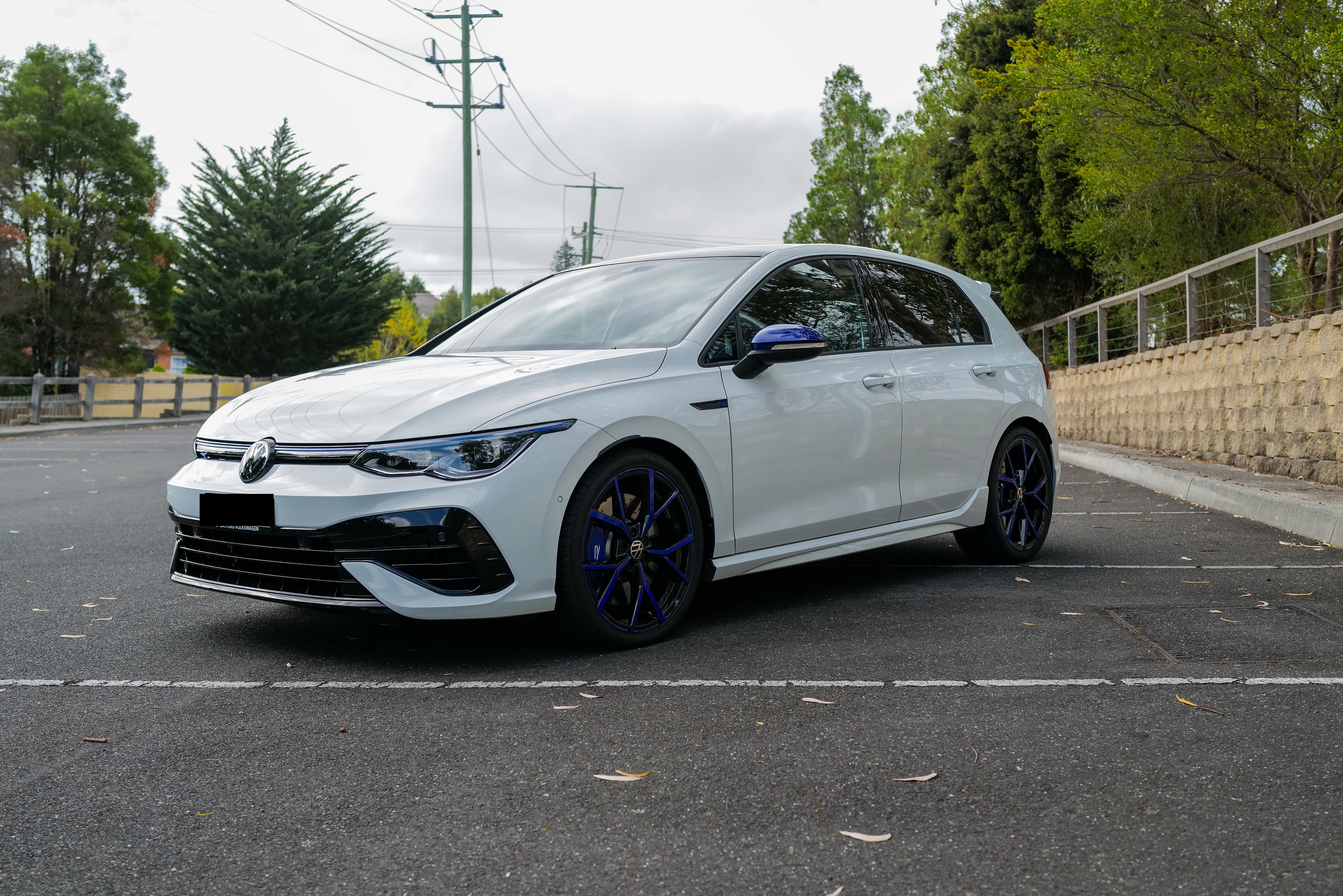 2023 Volkswagen Golf (Mk8) R 20 Years - 3,859 Km for sale by classified ...