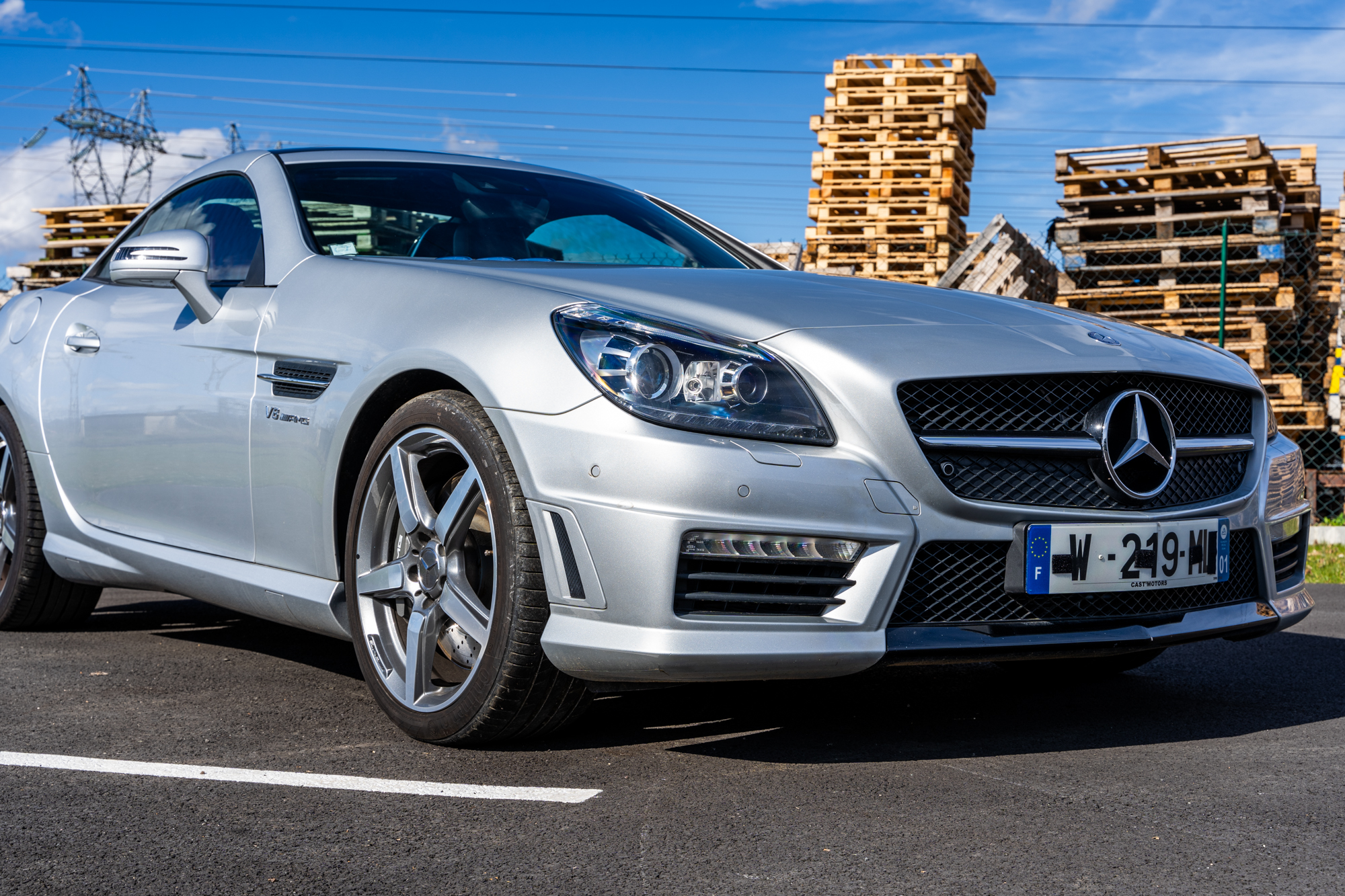 2013 Mercedes-Benz (R172) SLK 55 AMG for sale by auction in Gleizé, France