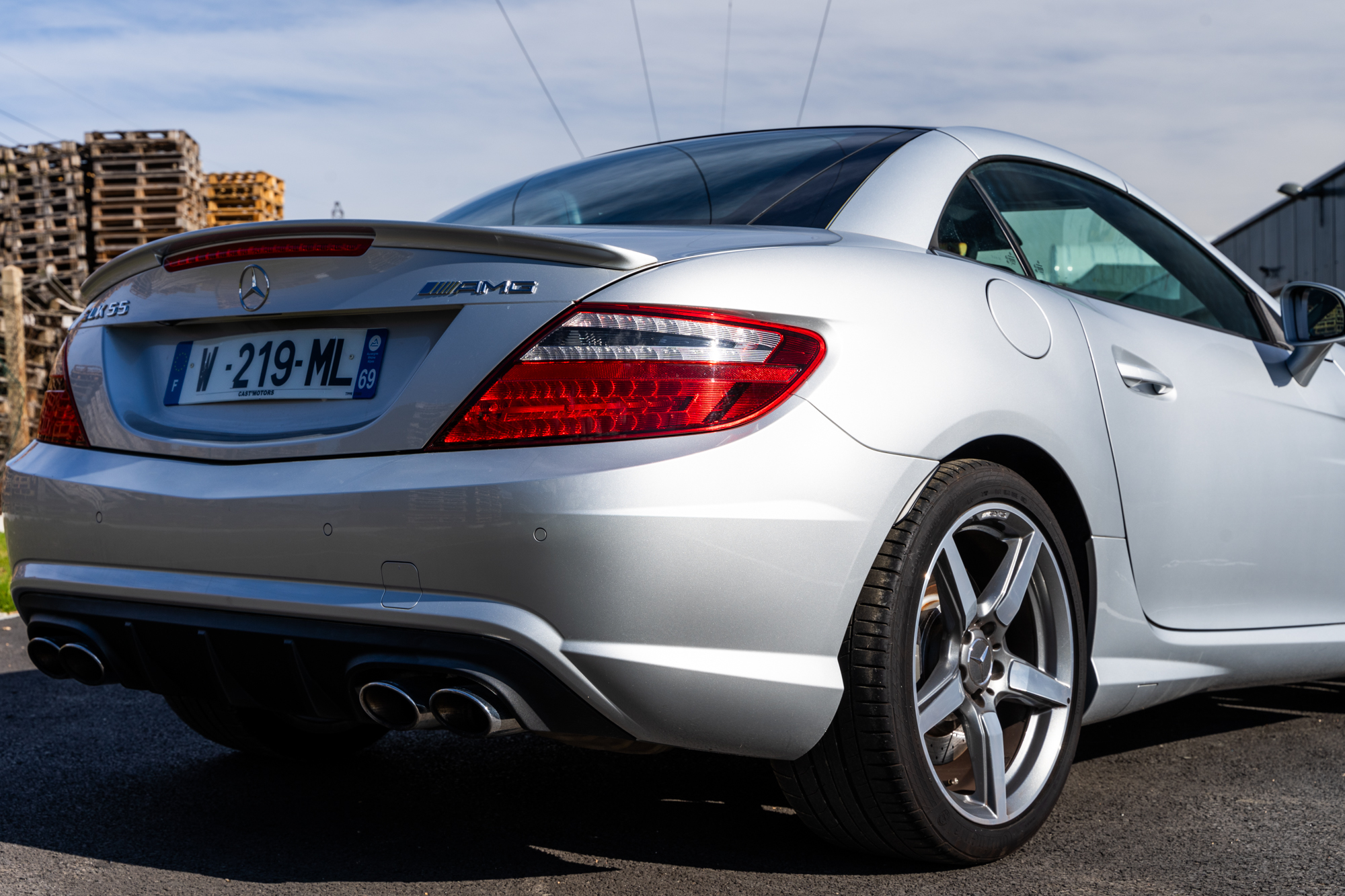2013 Mercedes-Benz (R172) SLK 55 AMG for sale by auction in Gleizé, France