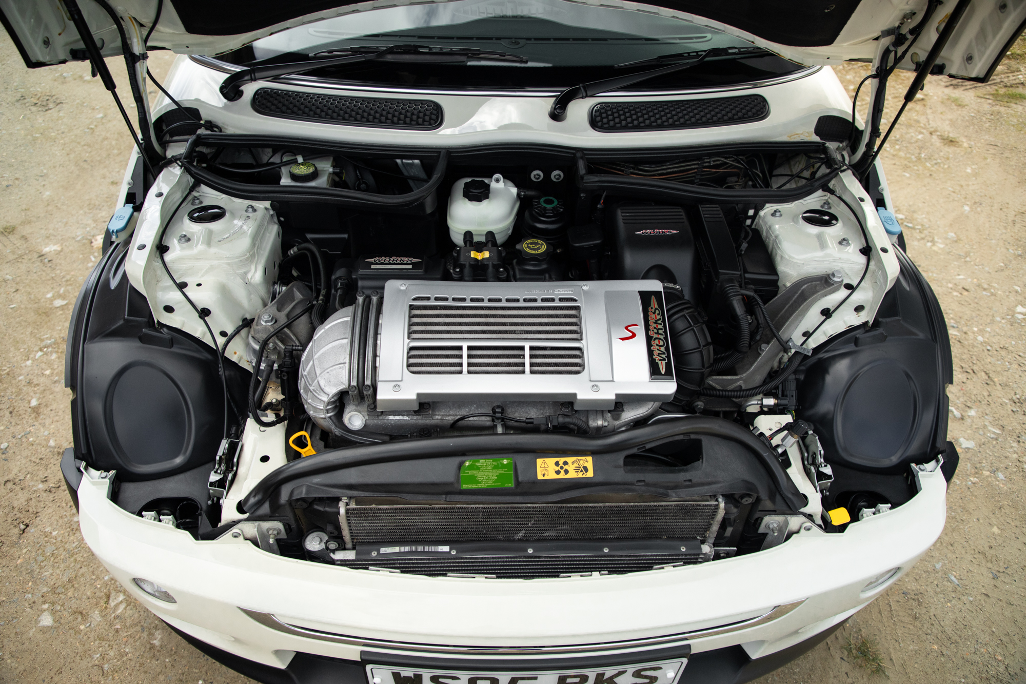 2005 mini cooper hood store