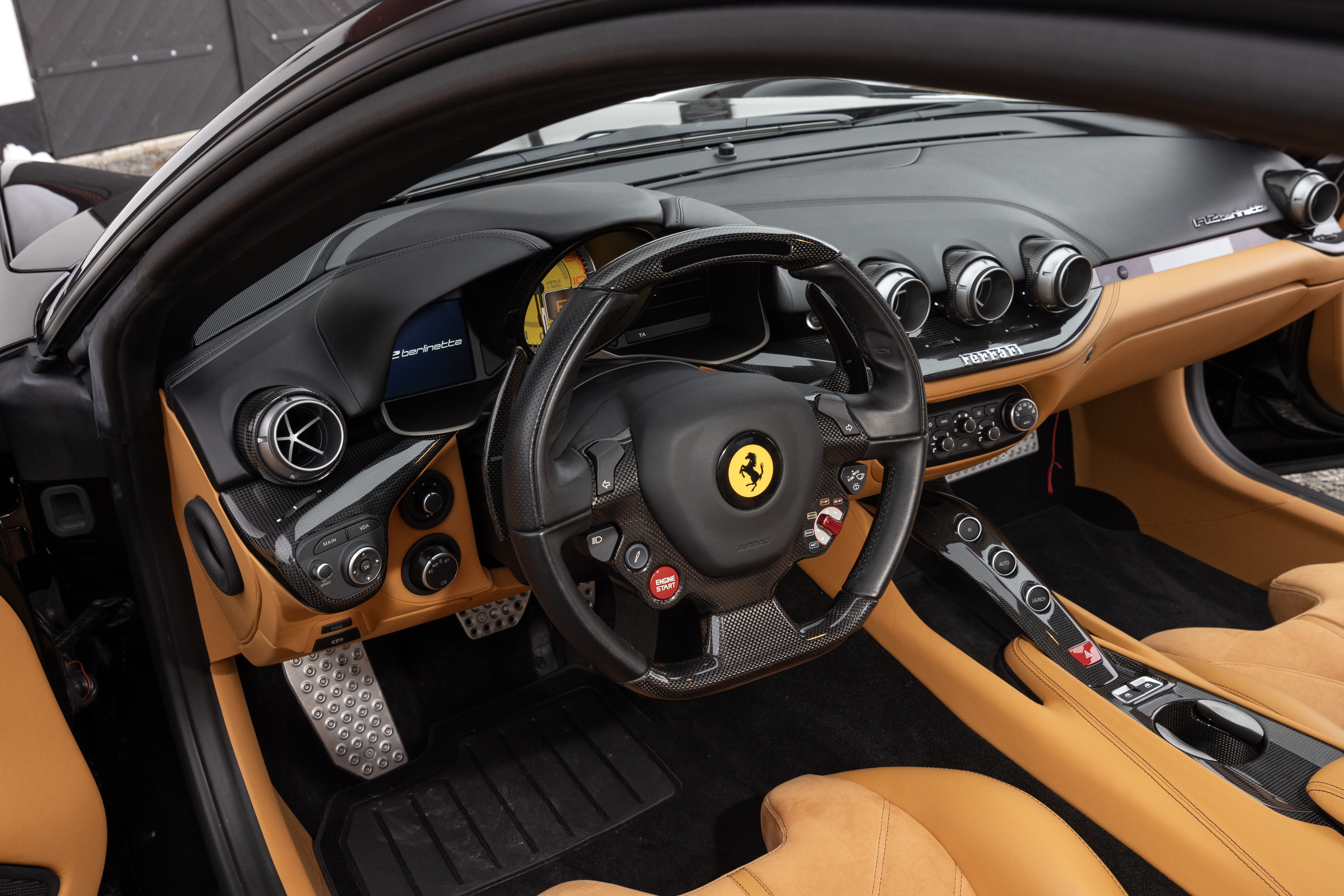 Interior Negro Del Ferrari F12 2019 Ferrari 812 Superfast Coupe Sports