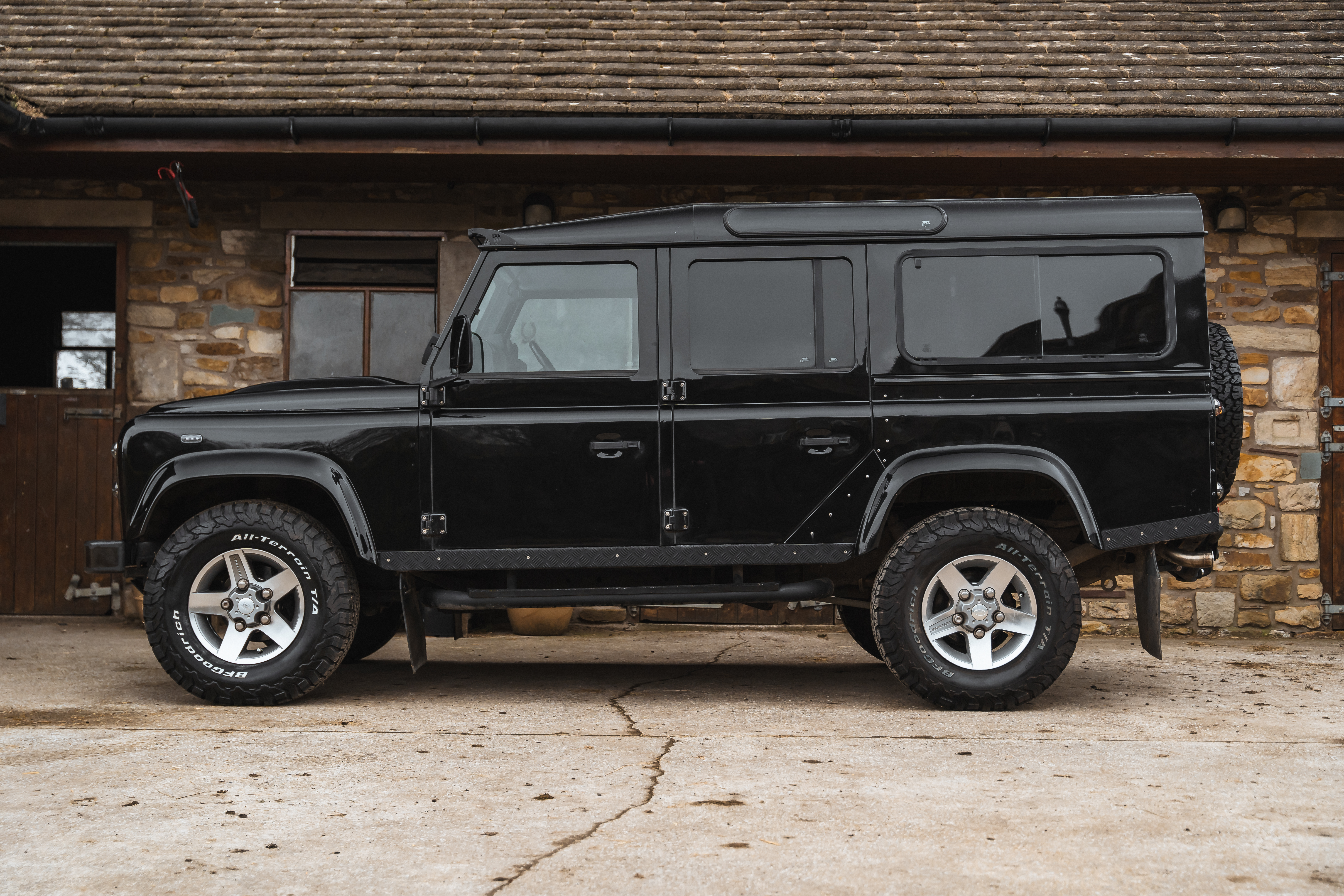 2013 Land Rover Defender 110 XS for sale by auction in Slaidburn ...