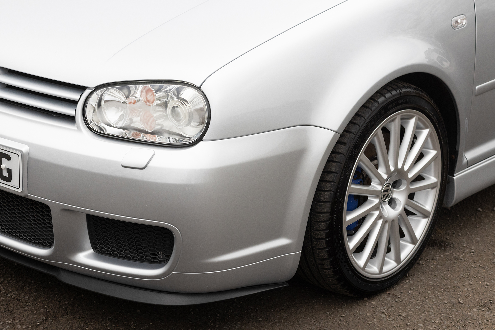 2004 Volkswagen Golf (MK4) R32 - 40,225 miles for sale by auction in ...