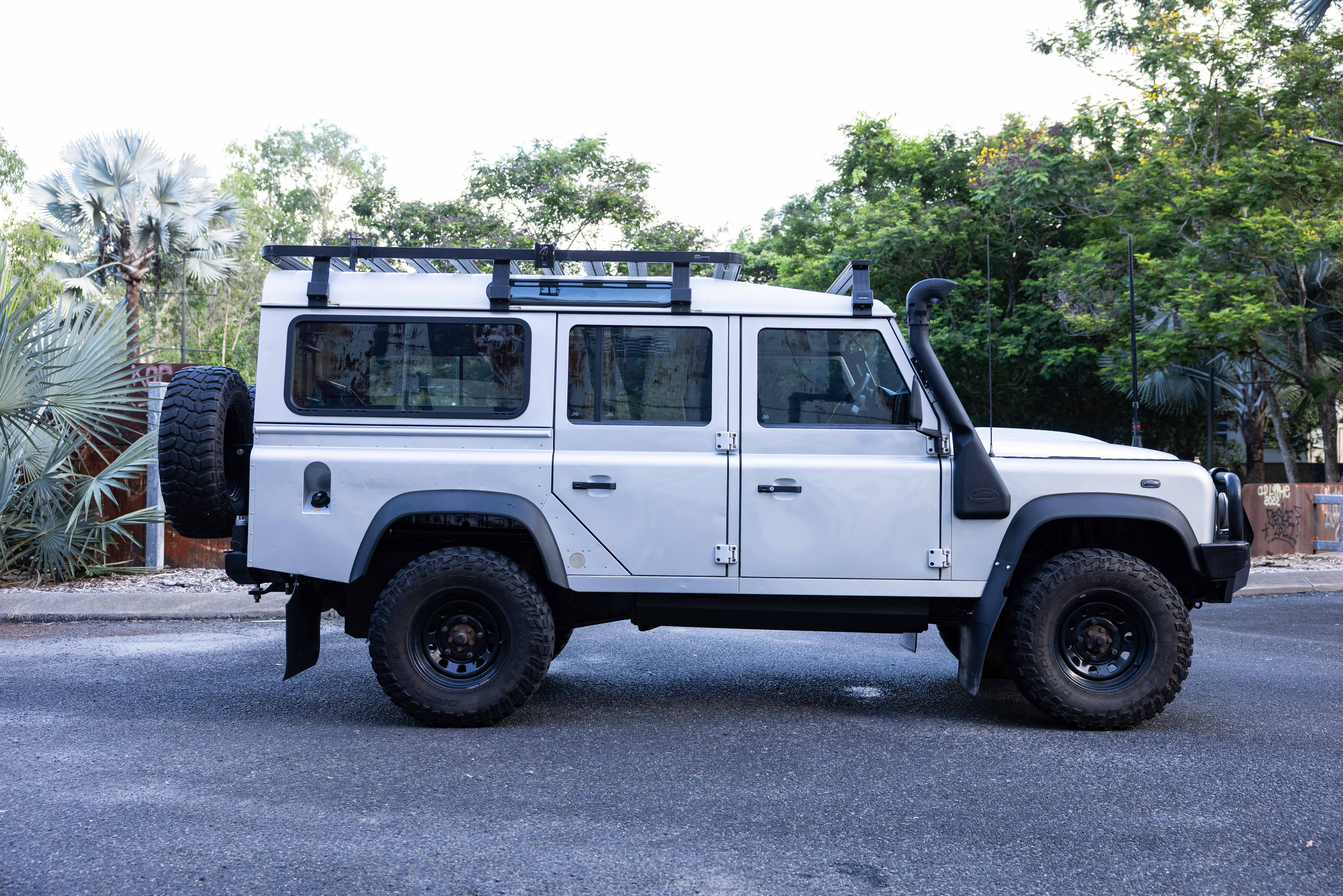 2014 Land Rover Defender 110 for sale by auction in Cairns, QLD, Australia