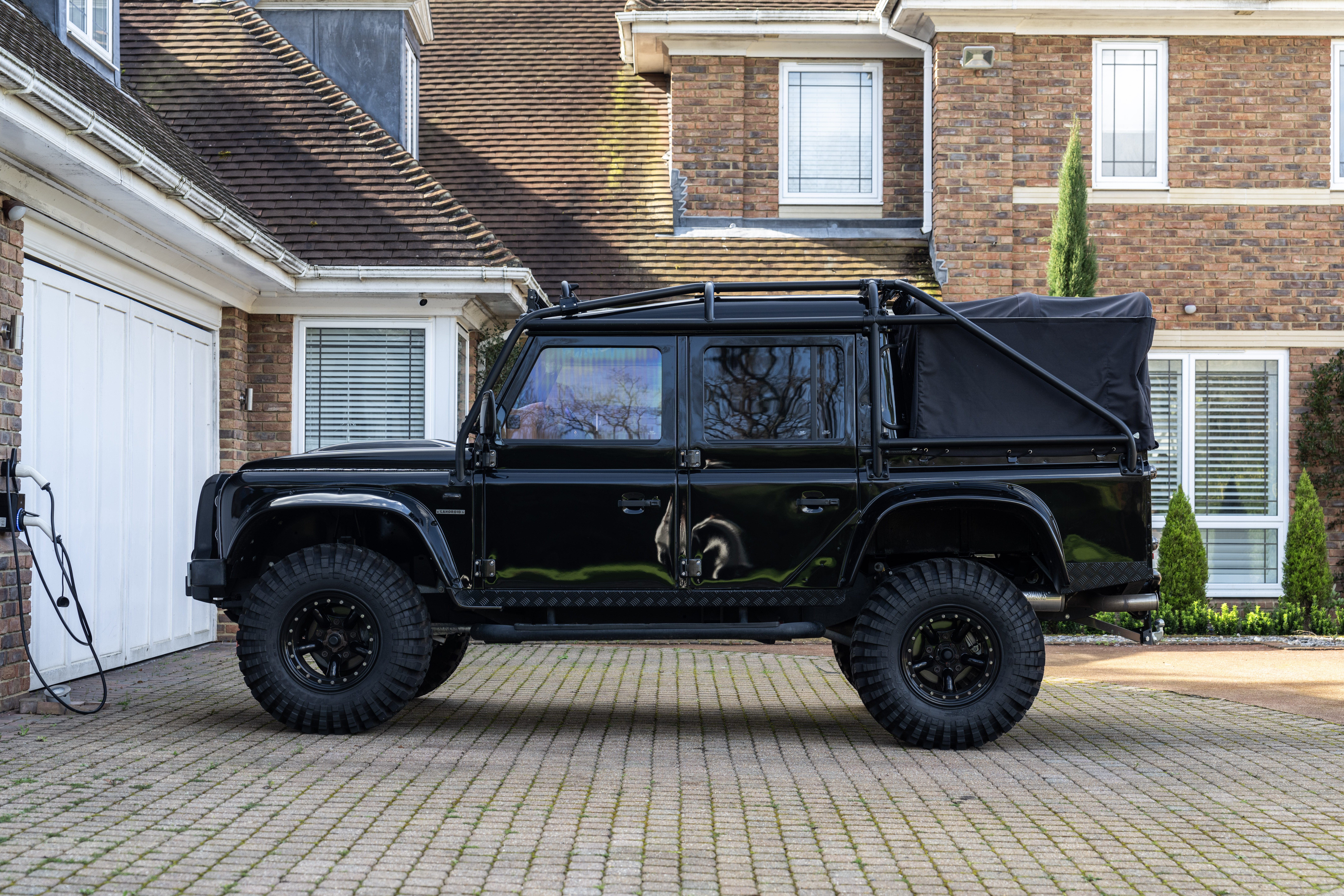 1986 Land Rover 110 - Defender 'Spectre' Evocation - 5.7 V8 for sale by ...