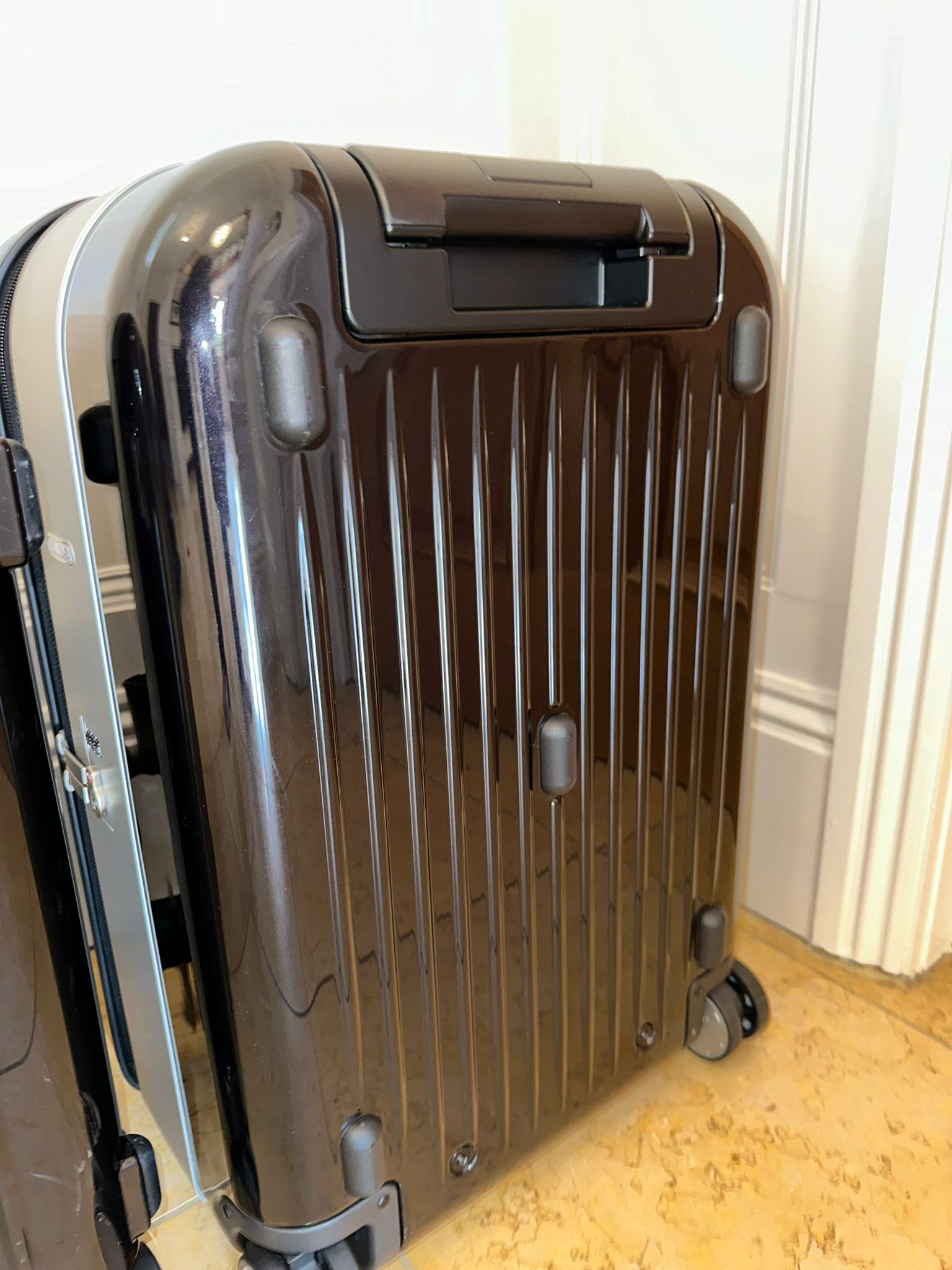 Porsche Aluframe Rimowa Luggage Set for sale by auction in London ...